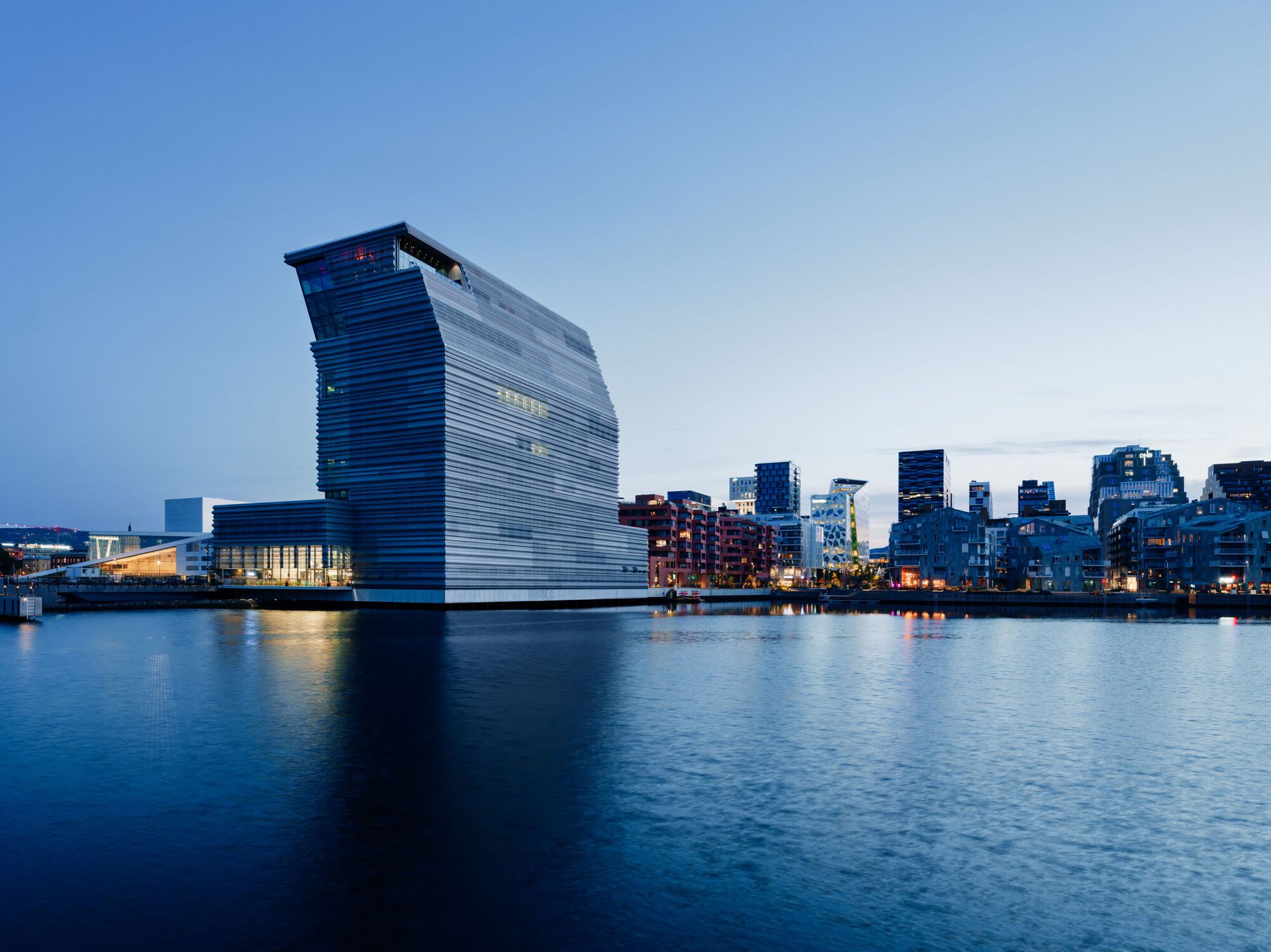 Gallery of New Munch Museum / Estudio Herreros - 16