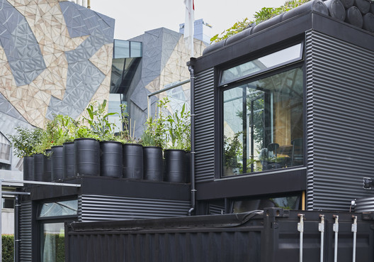 A Non-Conventional Plumbing Solution for Zero-Waste Homes | ArchDaily