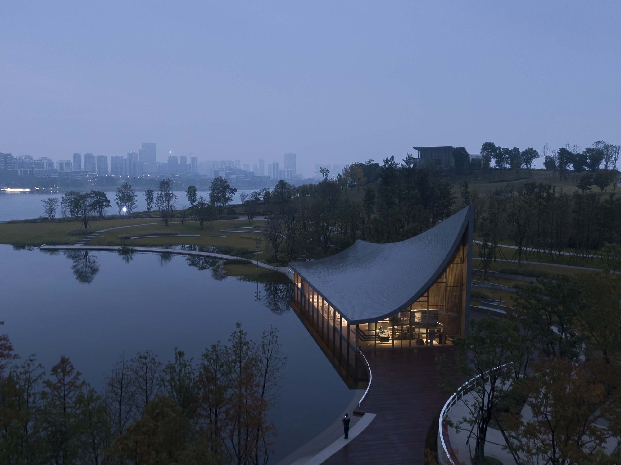 Gallery of Chengdu Xinglong Lake CITIC Bookstore / MUDA-Architects - 9
