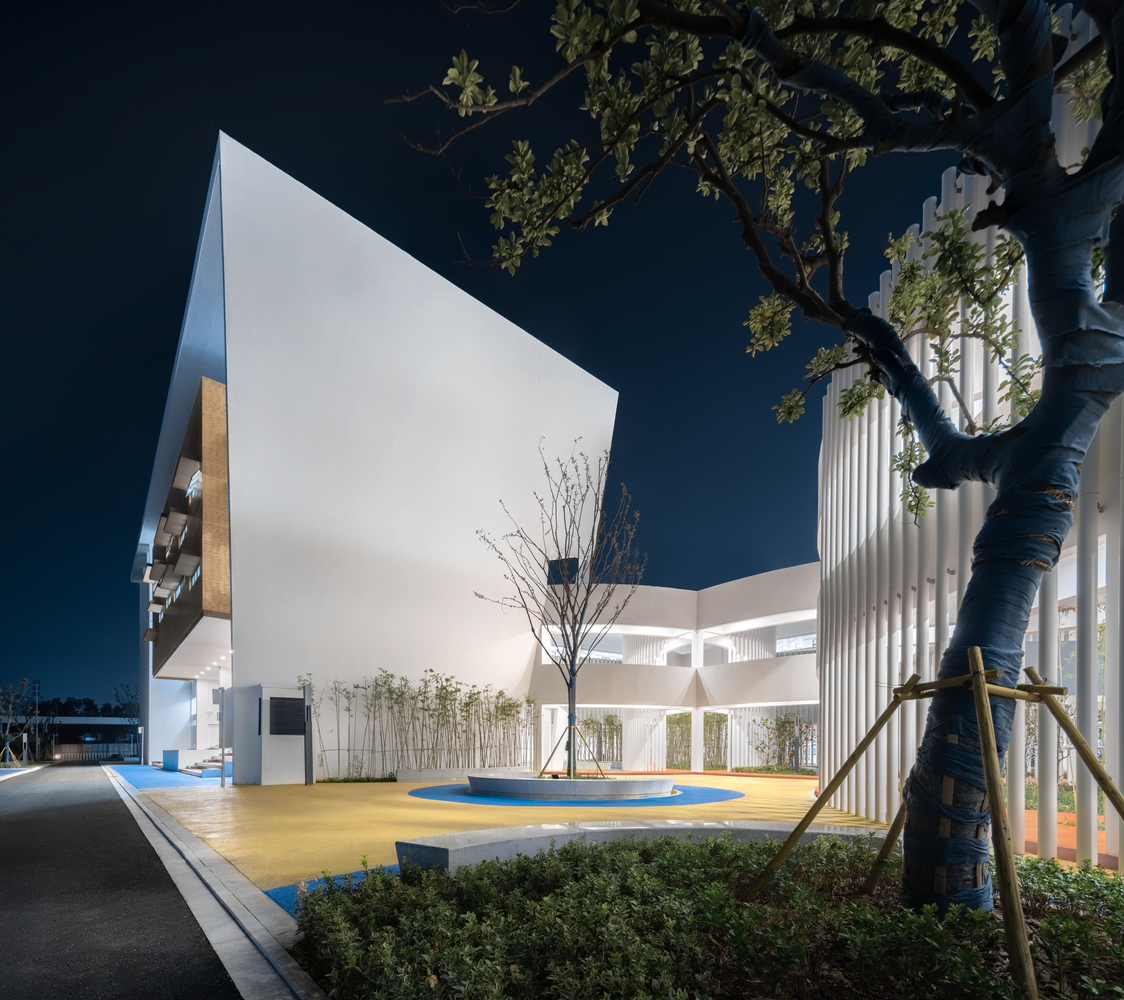 Gallery of Fengxi Primary School / MINAX Architects - 14