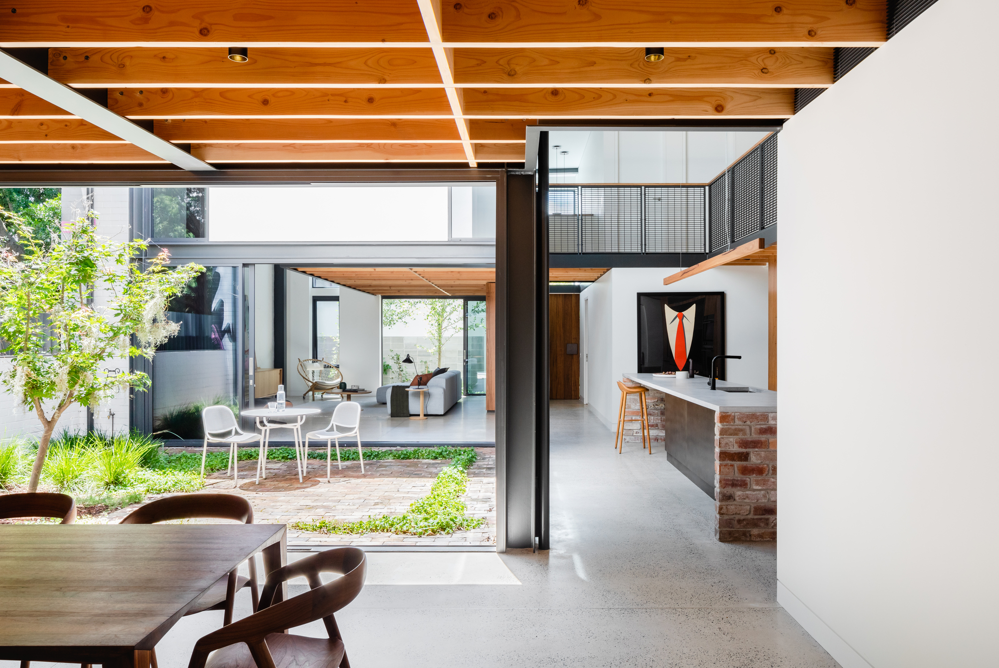 Gallery of Graffiti House / Durack Architects - 9