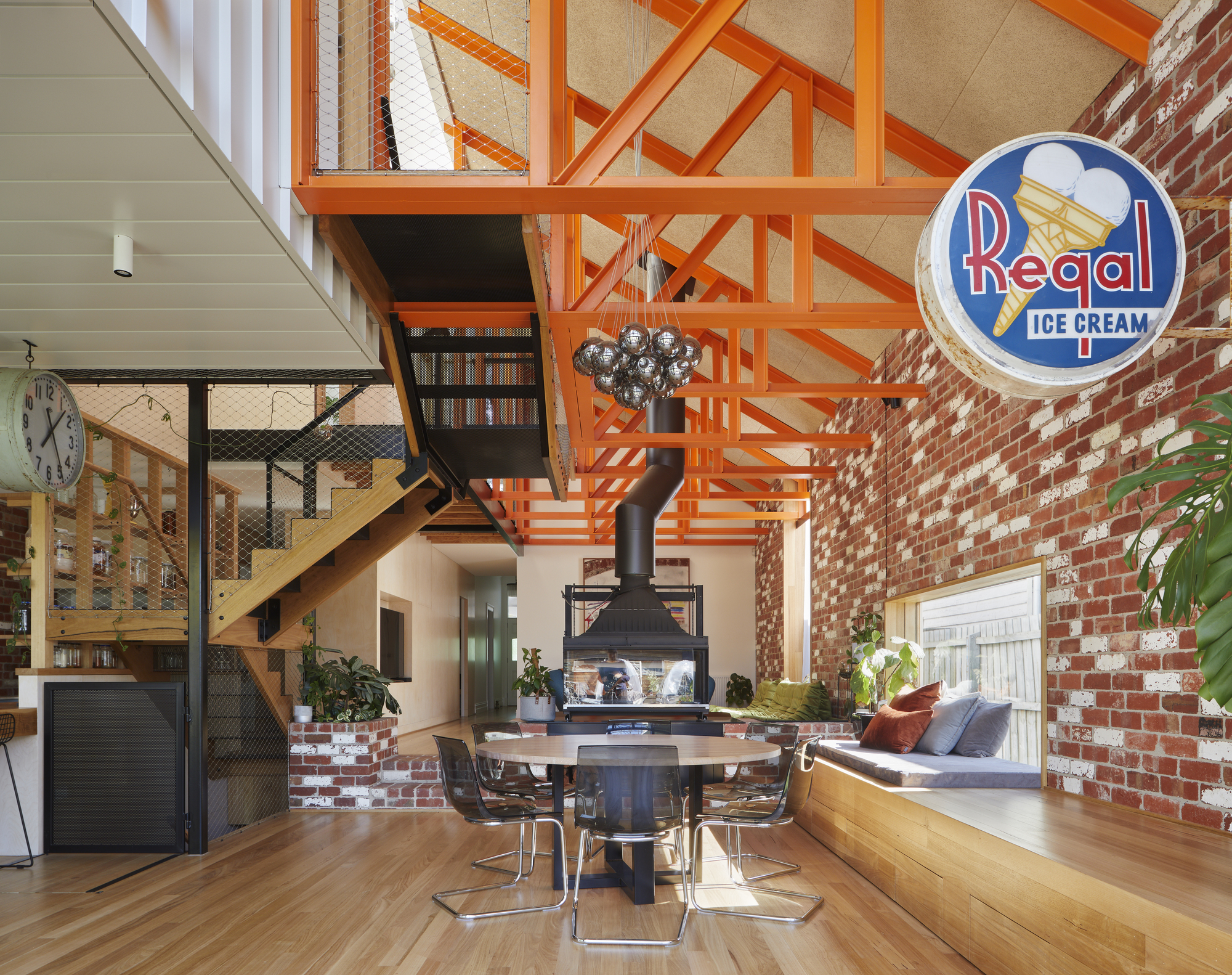 Gallery of Gantry House / OOF! architecture - 10