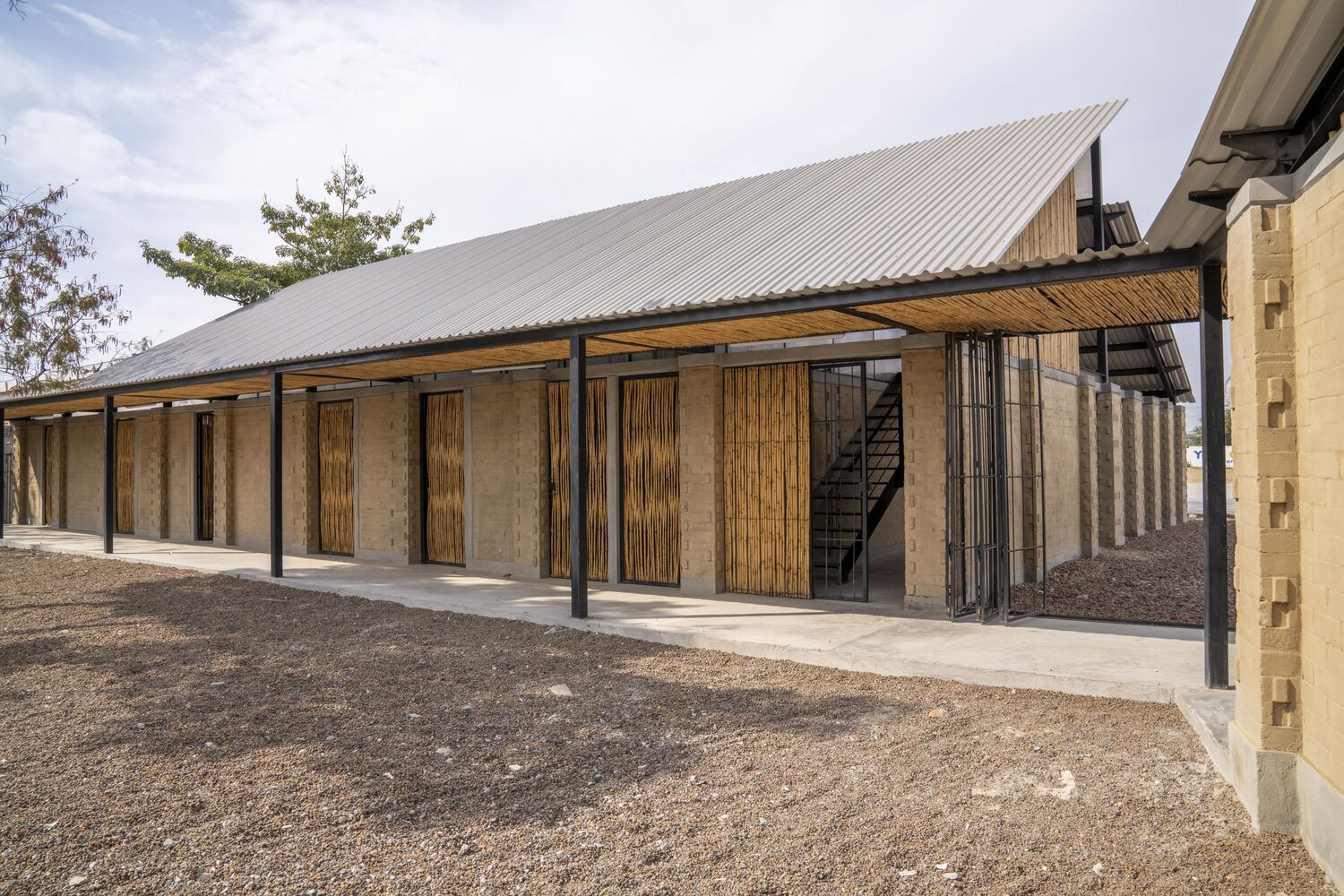 Gallery of 11 Examples of Public Spaces and Facilities Using Bamboo - 10