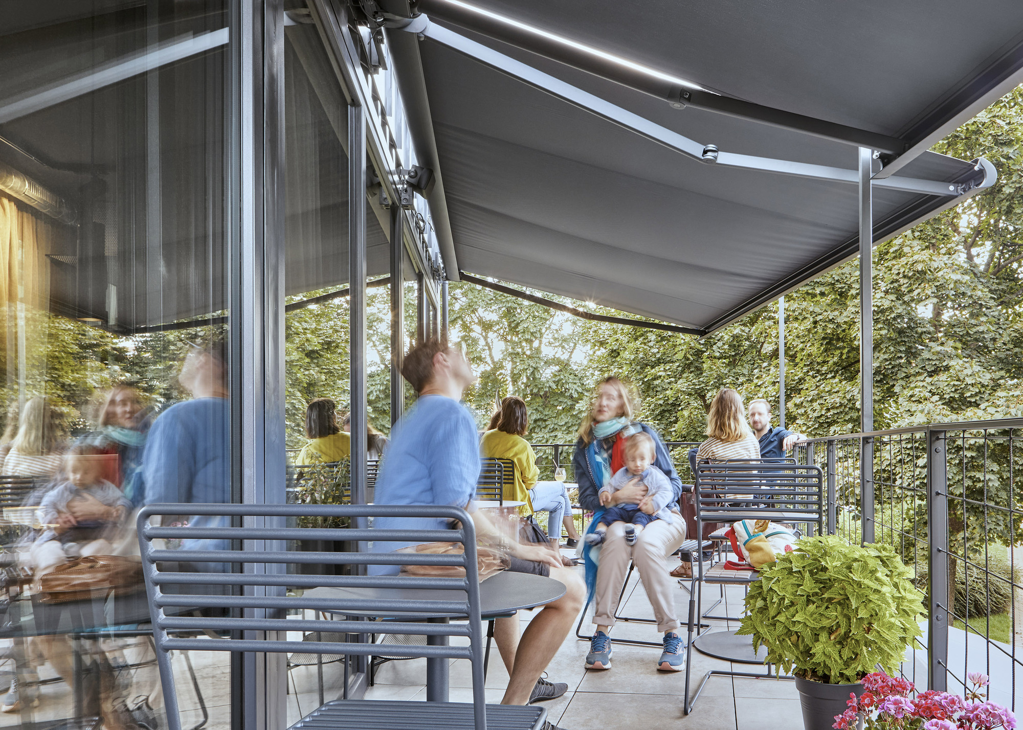 Gallery of Café Kontejner / Collarch - 11