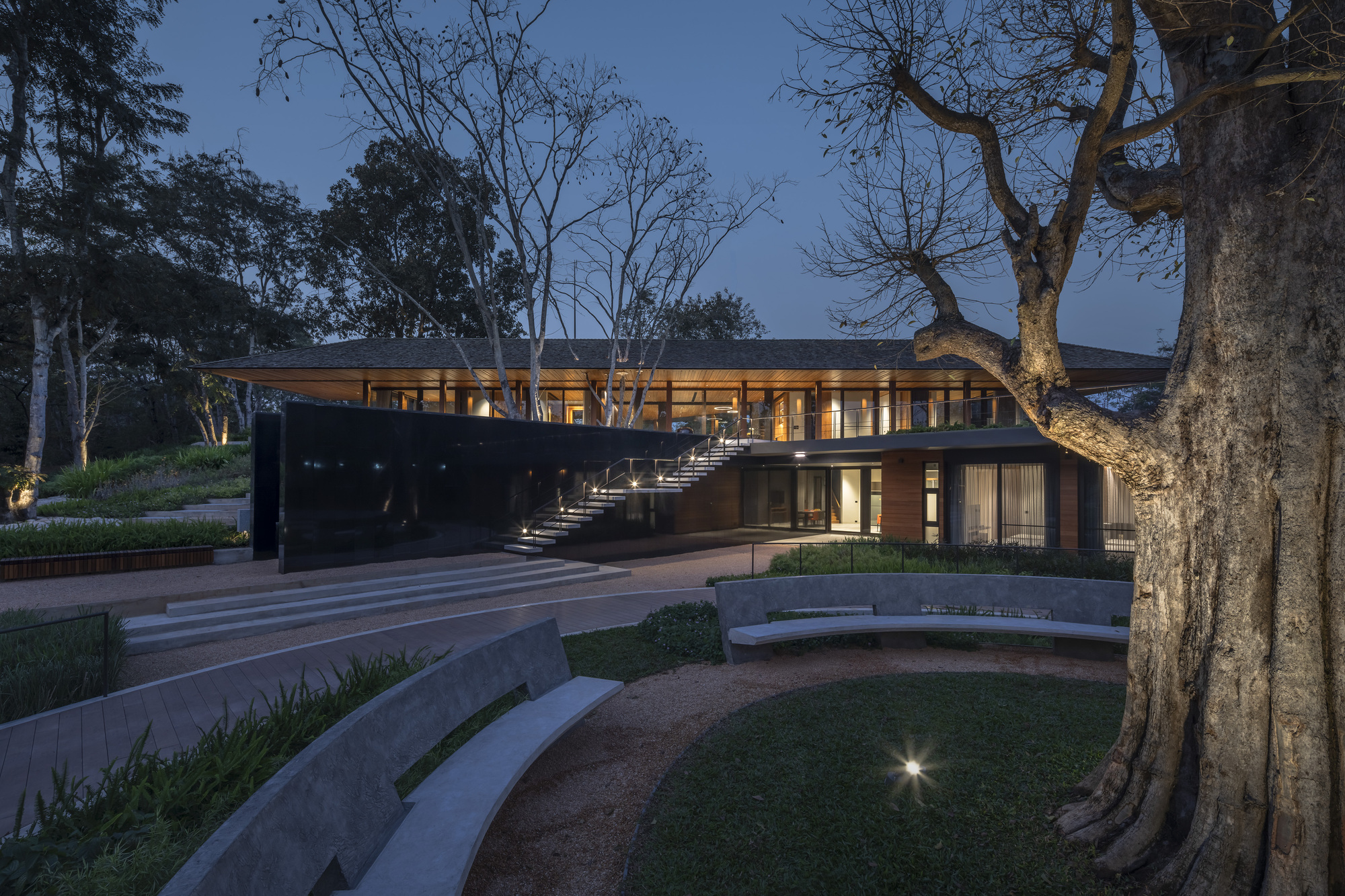 Gallery of Diagonal House / Architects 49 House Design Limited - 6