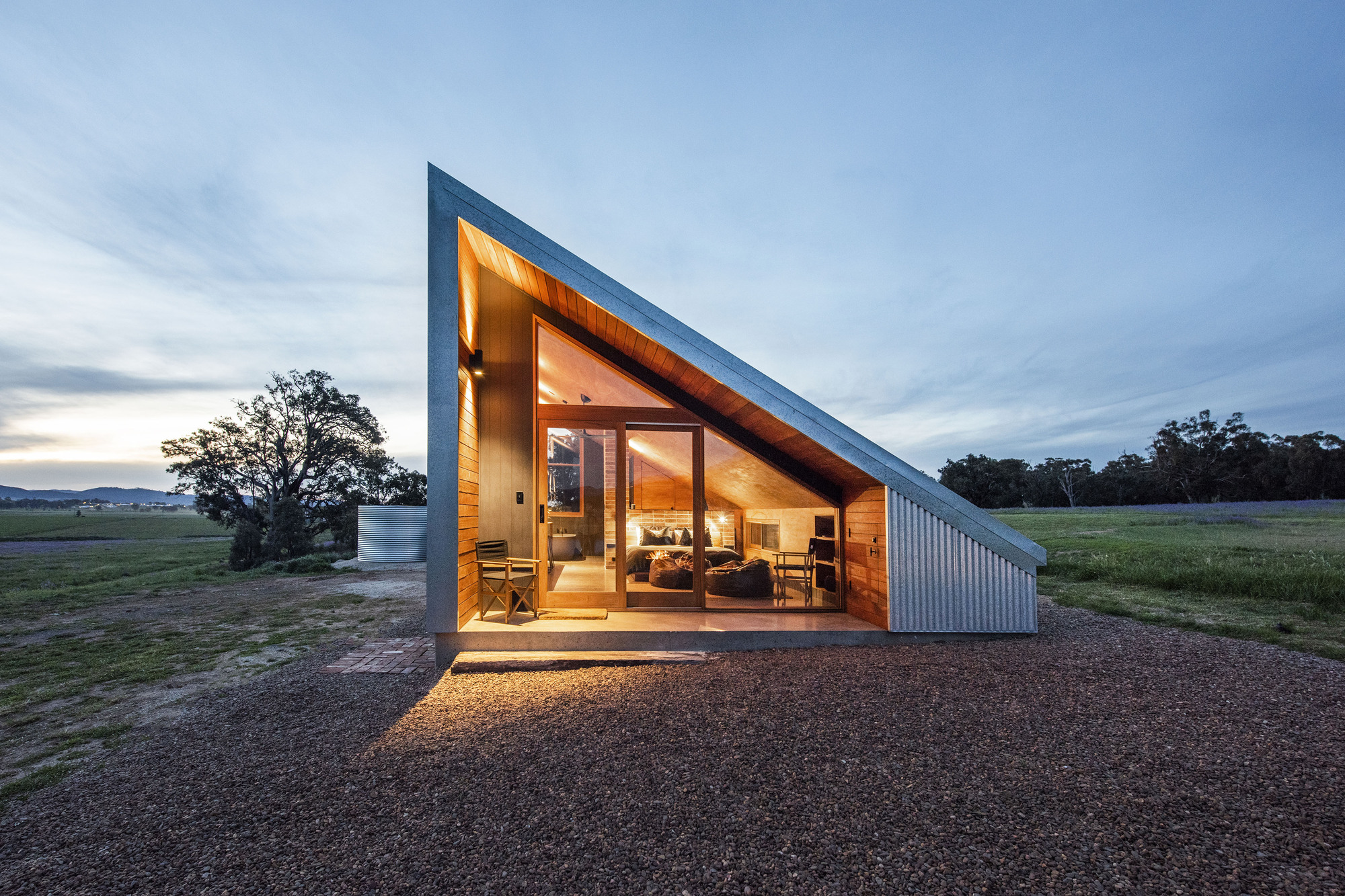 Gallery of Gawthorne’s Hut / Cameron Anderson Architects - 11