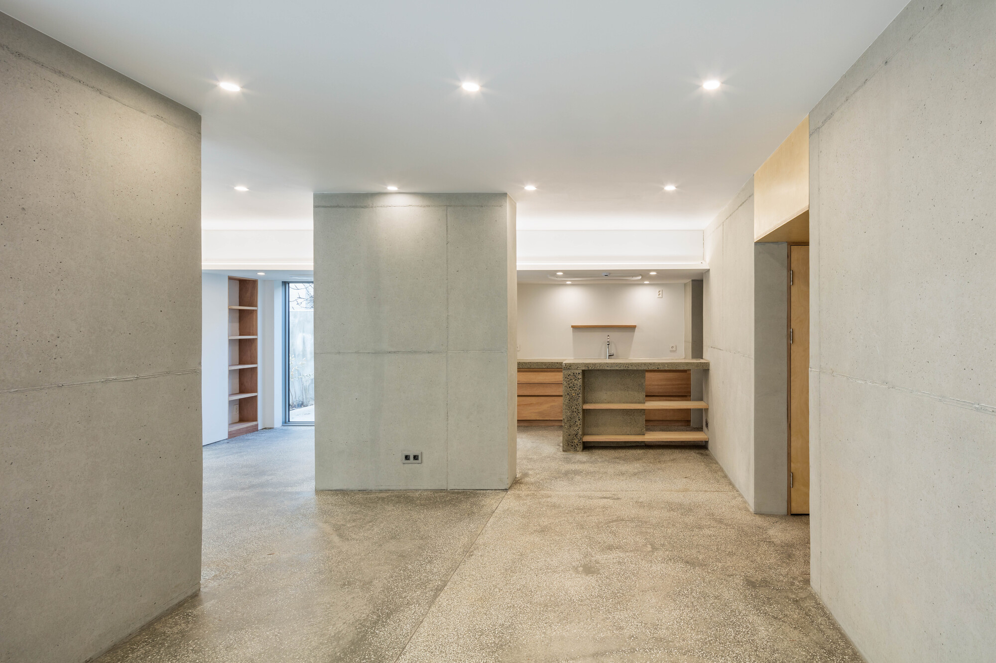Gallery of Concrete Library / AGIT STUDIO - 10