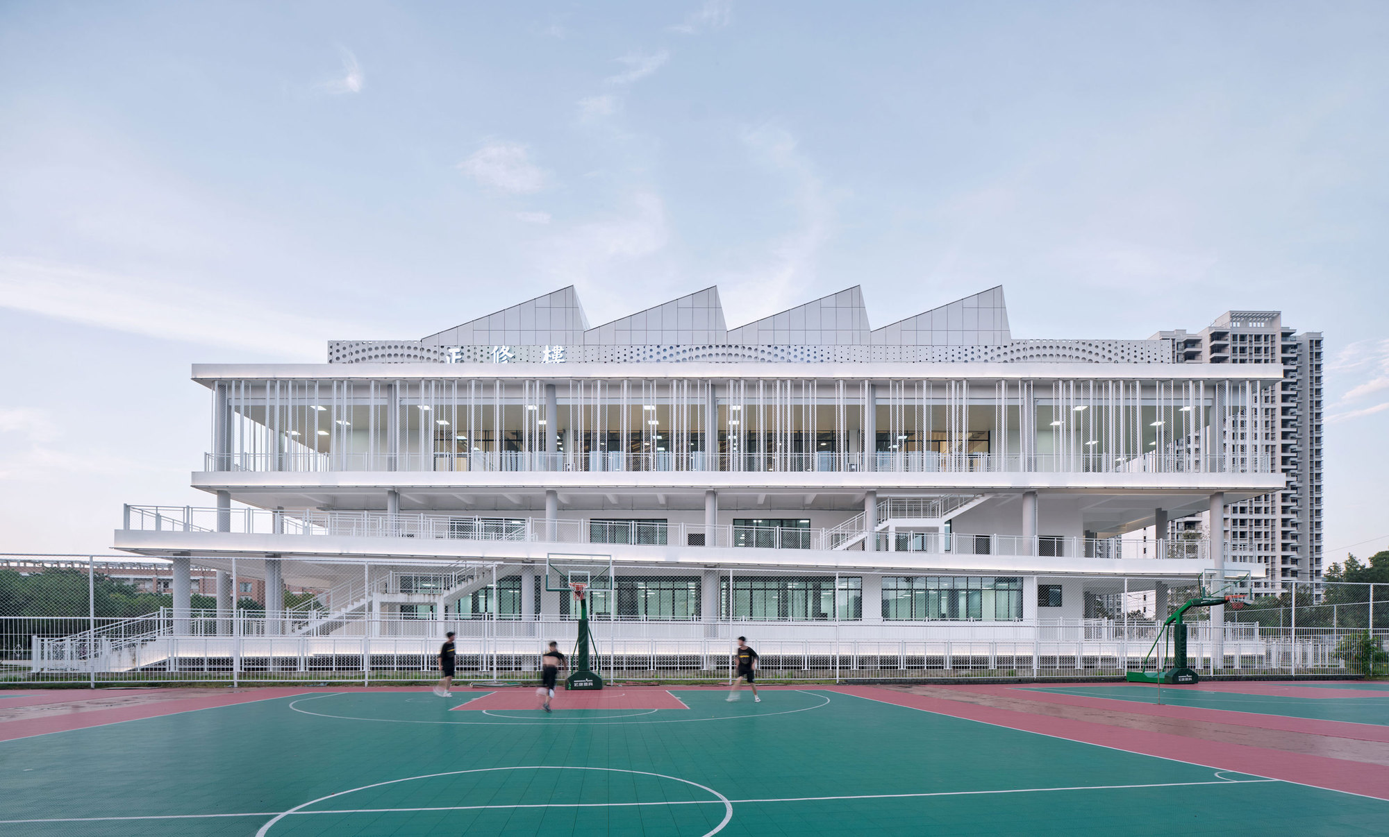 Gallery of Yihuang 1st High School Complex / Leeko Studio - 3