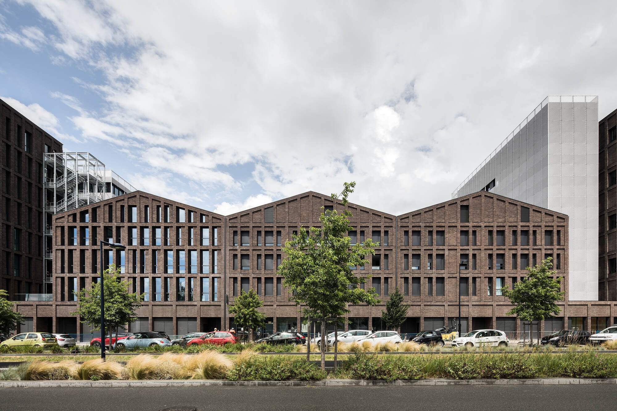 Gallery of Cap Leeuwin Mixed-use Development / Marjan Hessamfar & Joe ...