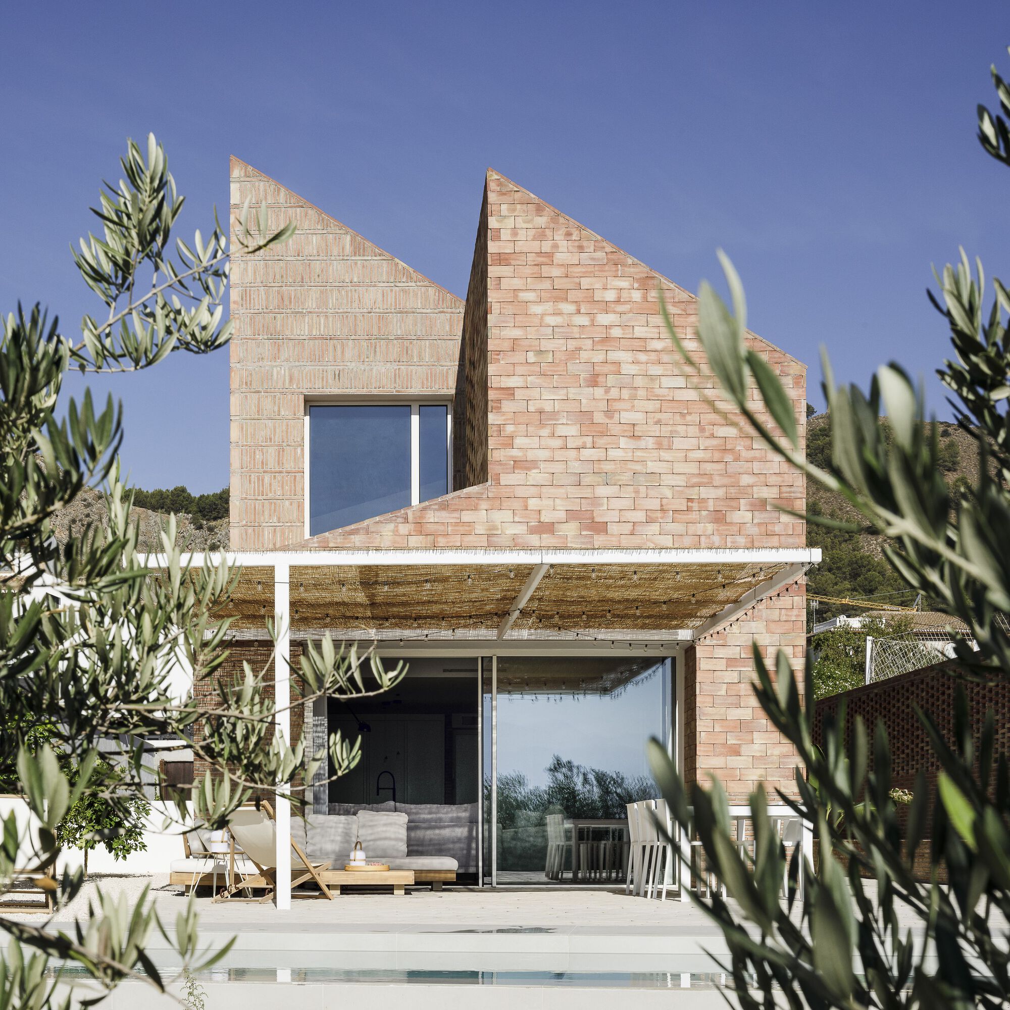 Gallery of Viva la Vega House / Serrano + Baquero Arquitectos - 2