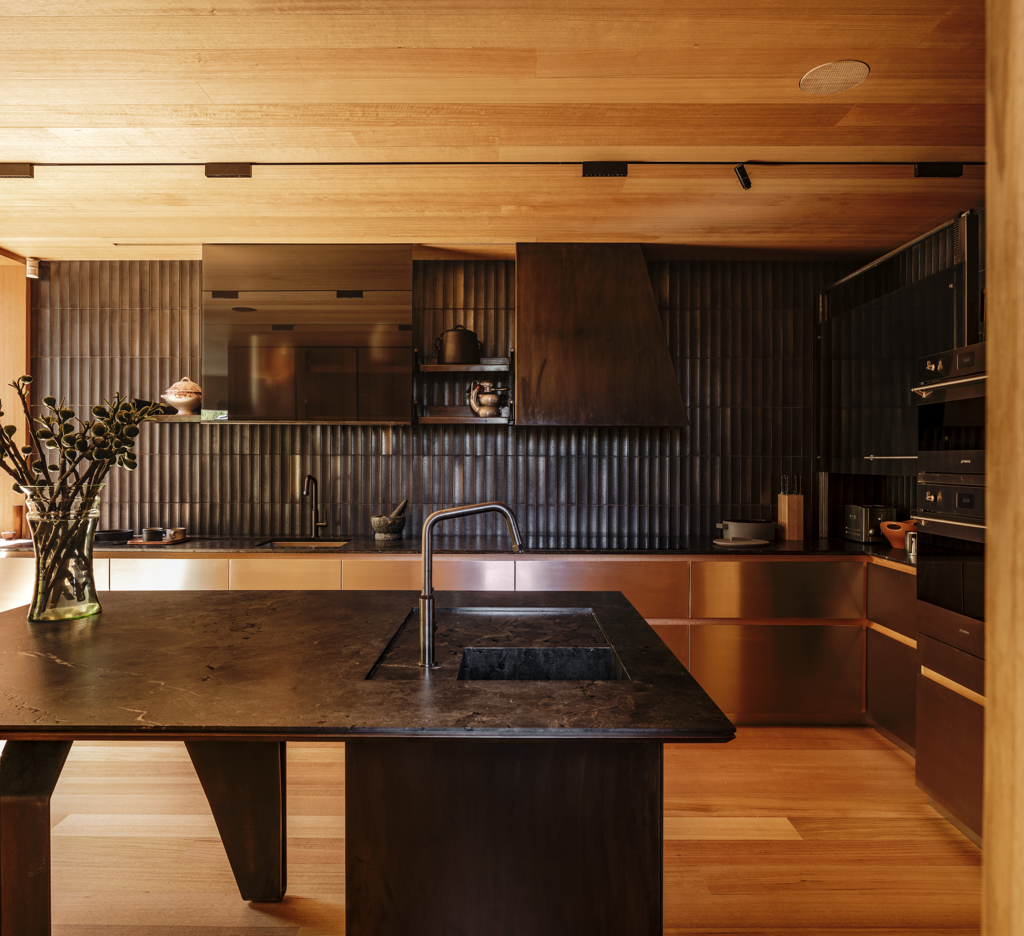 Gallery of Kew House / John Wardle Architects - 11