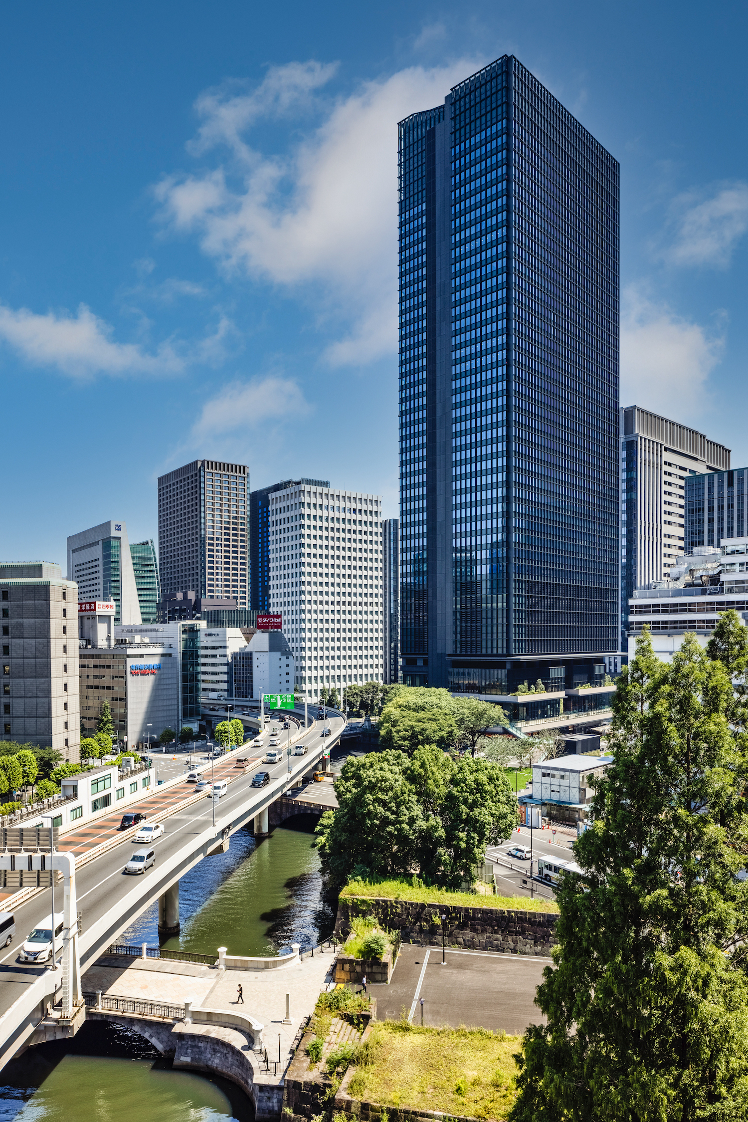 Gallery of TOKYO TORCH Tokiwabashi Tower / Mitsubishi Jisho Sekkei - 8