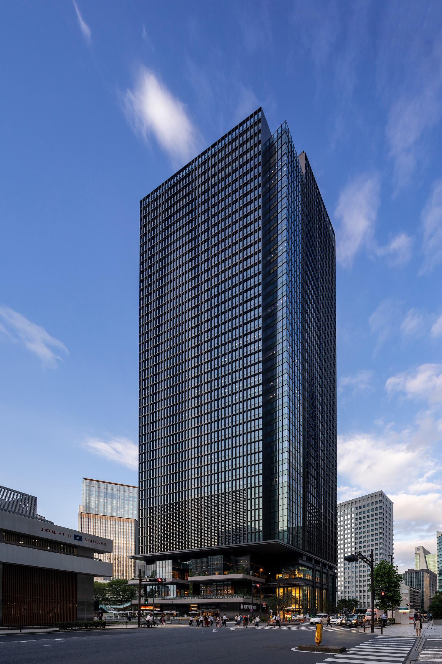 Gallery of TOKYO TORCH Tokiwabashi Tower / Mitsubishi Jisho Sekkei - 11