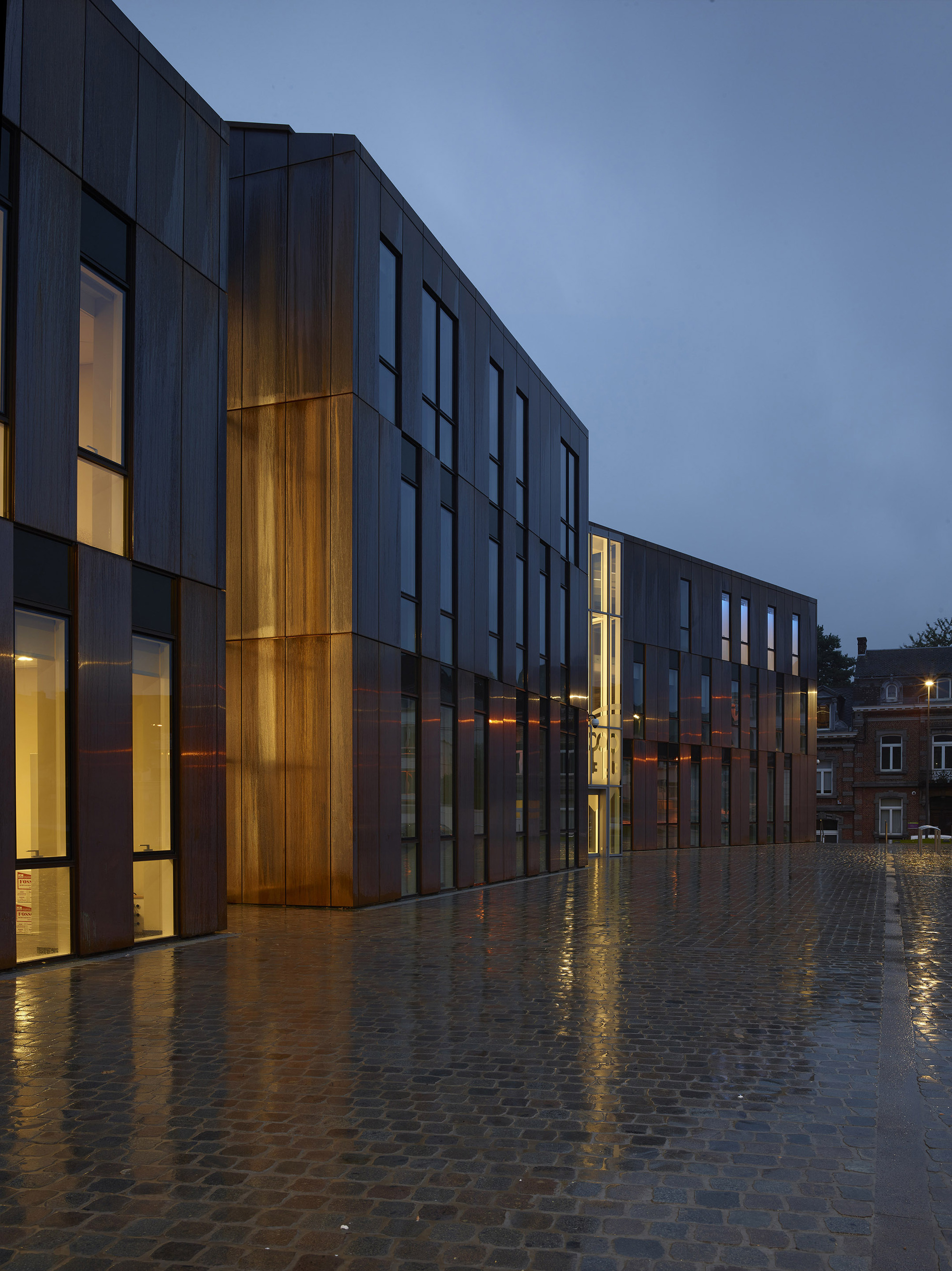 Gallery of Town Hall of Gembloux / DEMOGO - 7