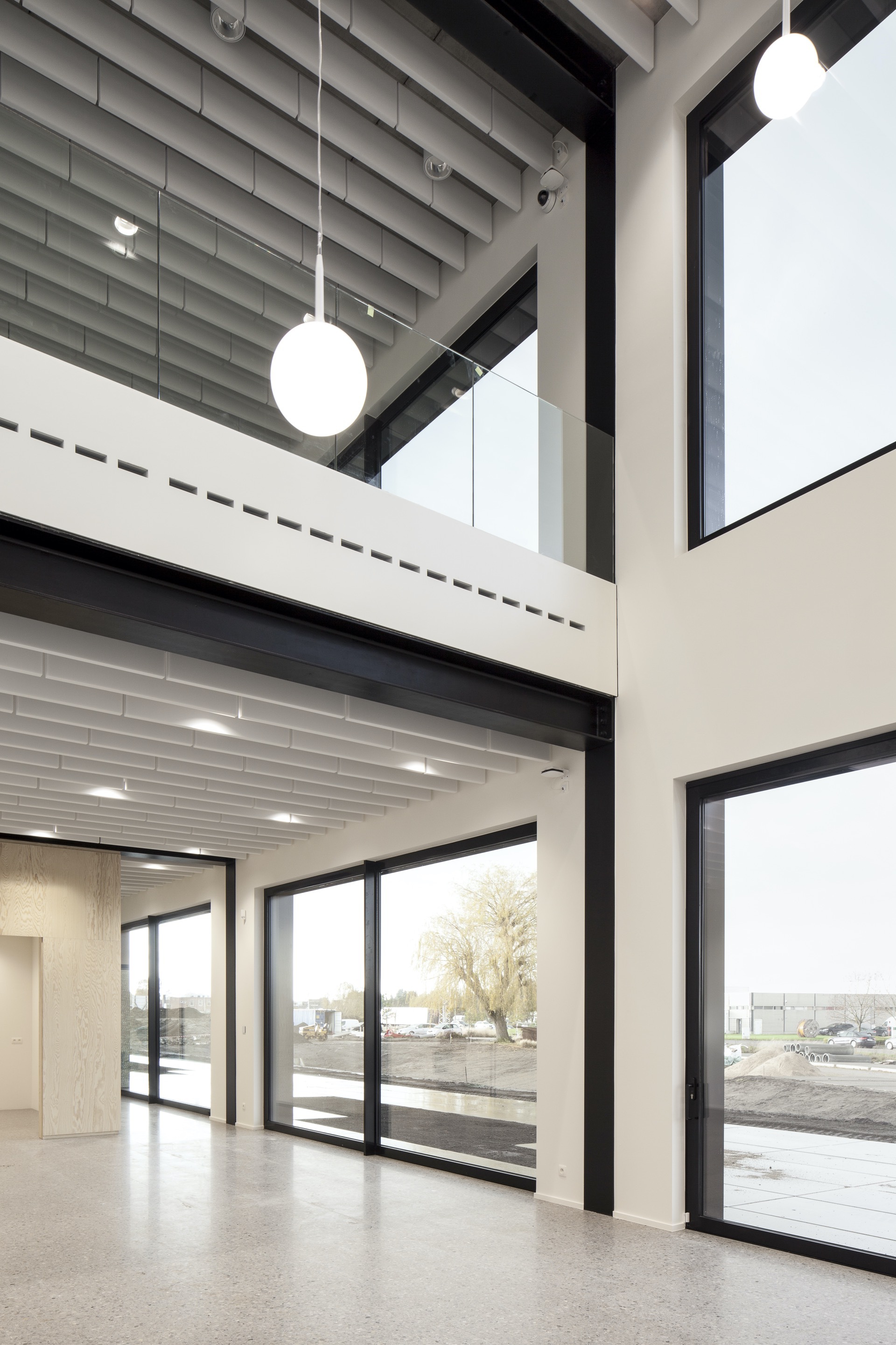 Gallery of Van Hoecke Offices & Production Hall / B-architecten - 15