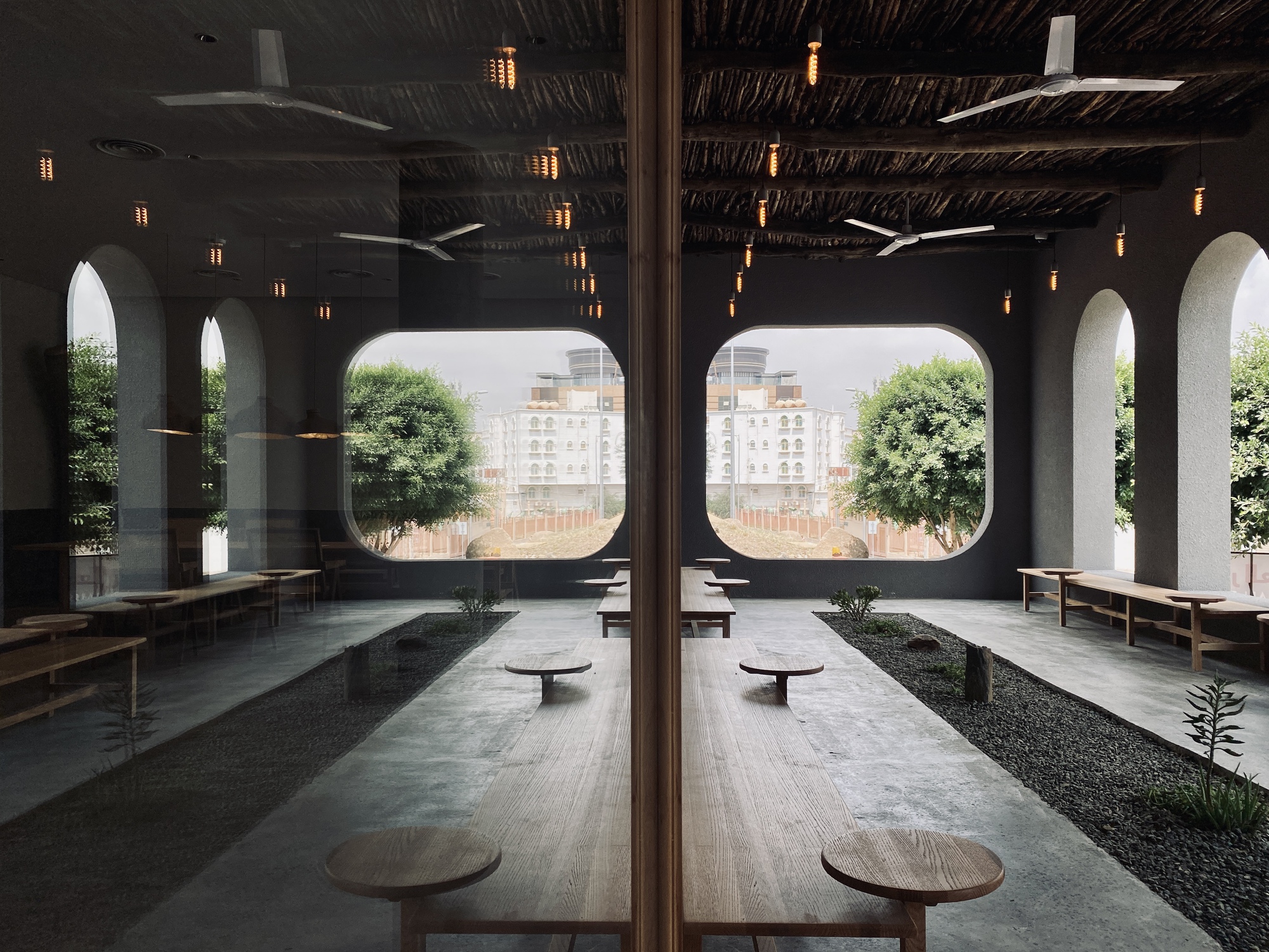 Gallery of Camel Step Coffee Roasters Shop / Faris Alosaimi - 2