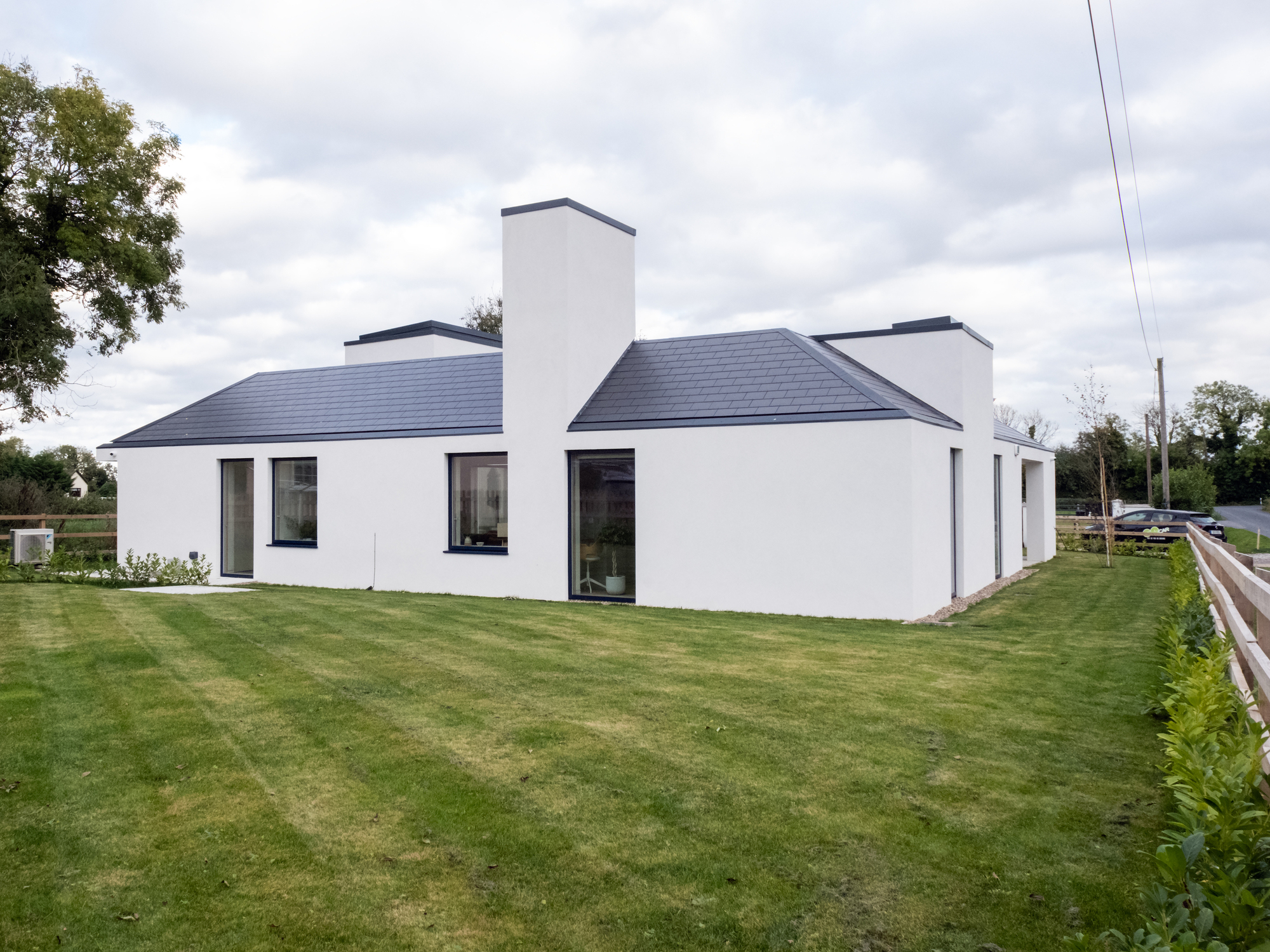 Gallery of Seoidin Courtyard House / DUA - 2