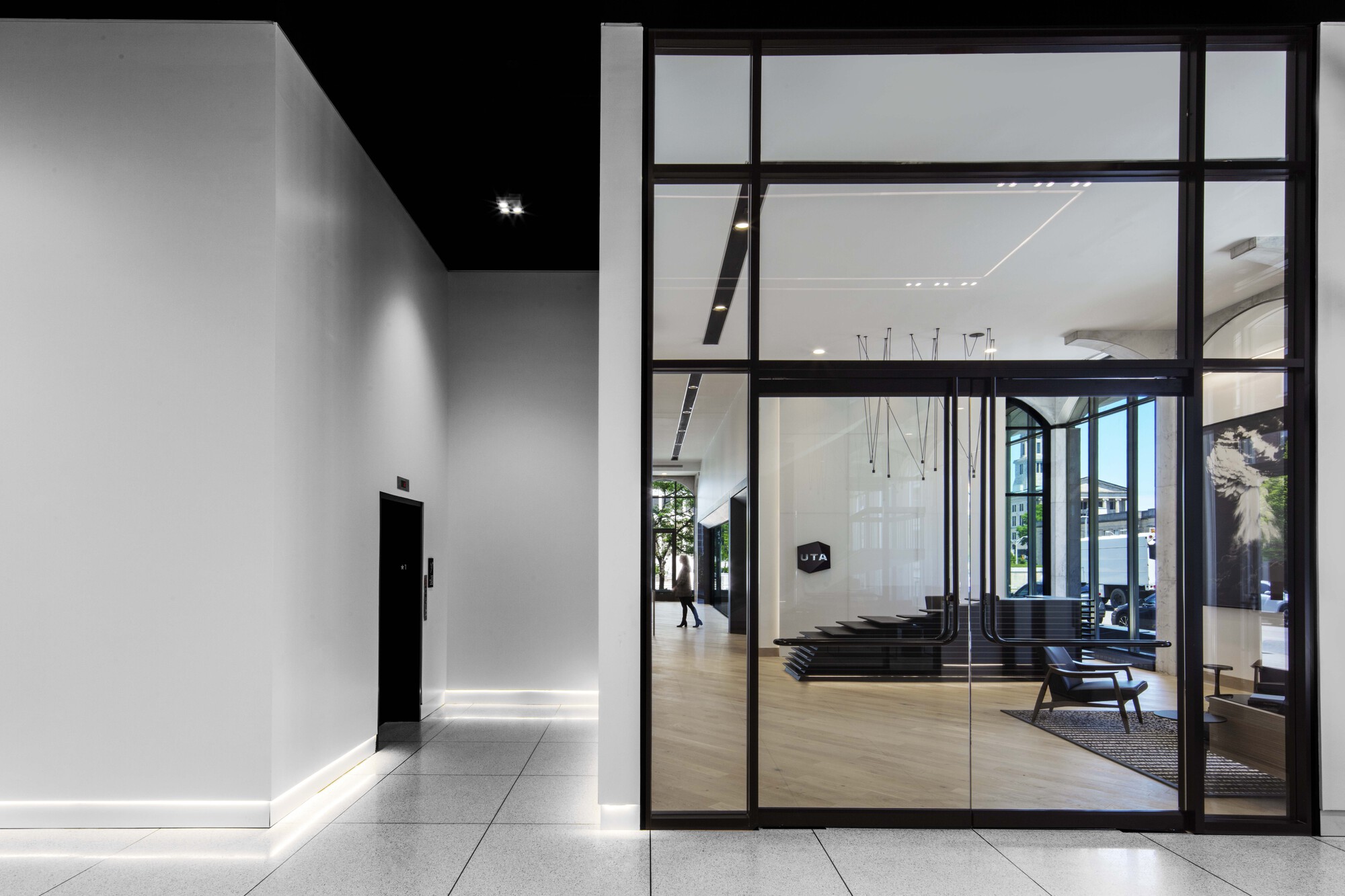 Gallery of UTA Offices / HASTINGS Architecture - 8