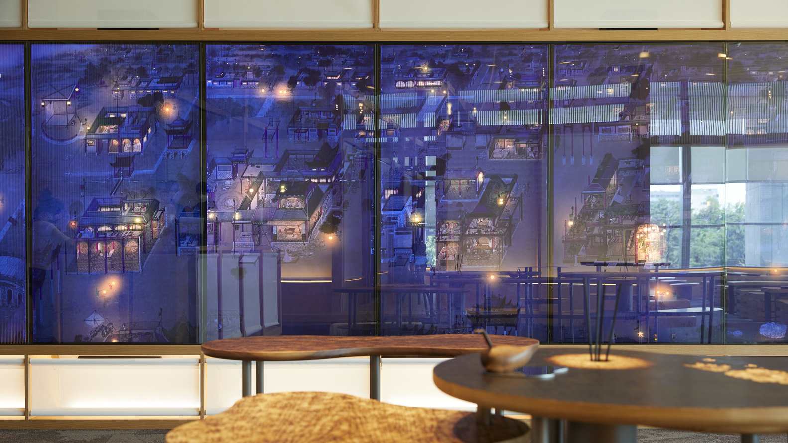 Gallery of Immersive Digital Gallery / Listen Communication - 13