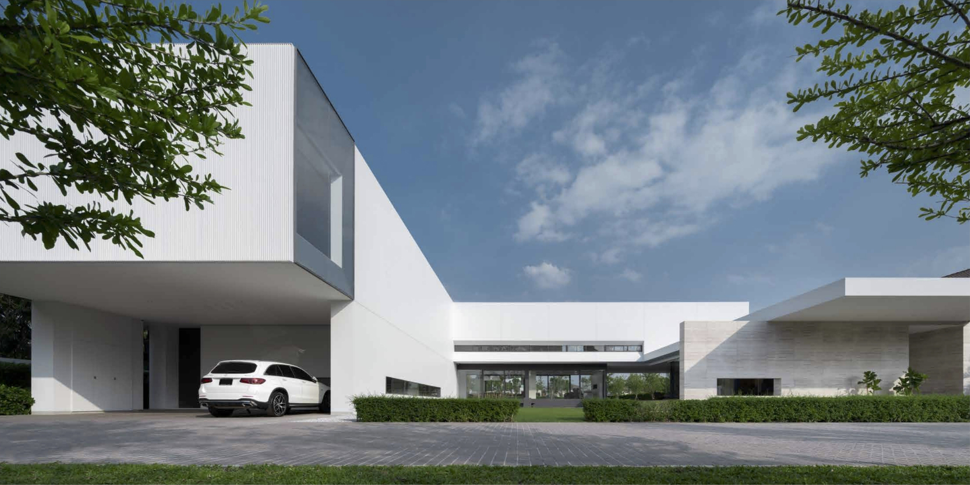 Hidden House / Architects 49 | ArchDaily