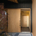 How to Choose the Front Door of a House? | ArchDaily