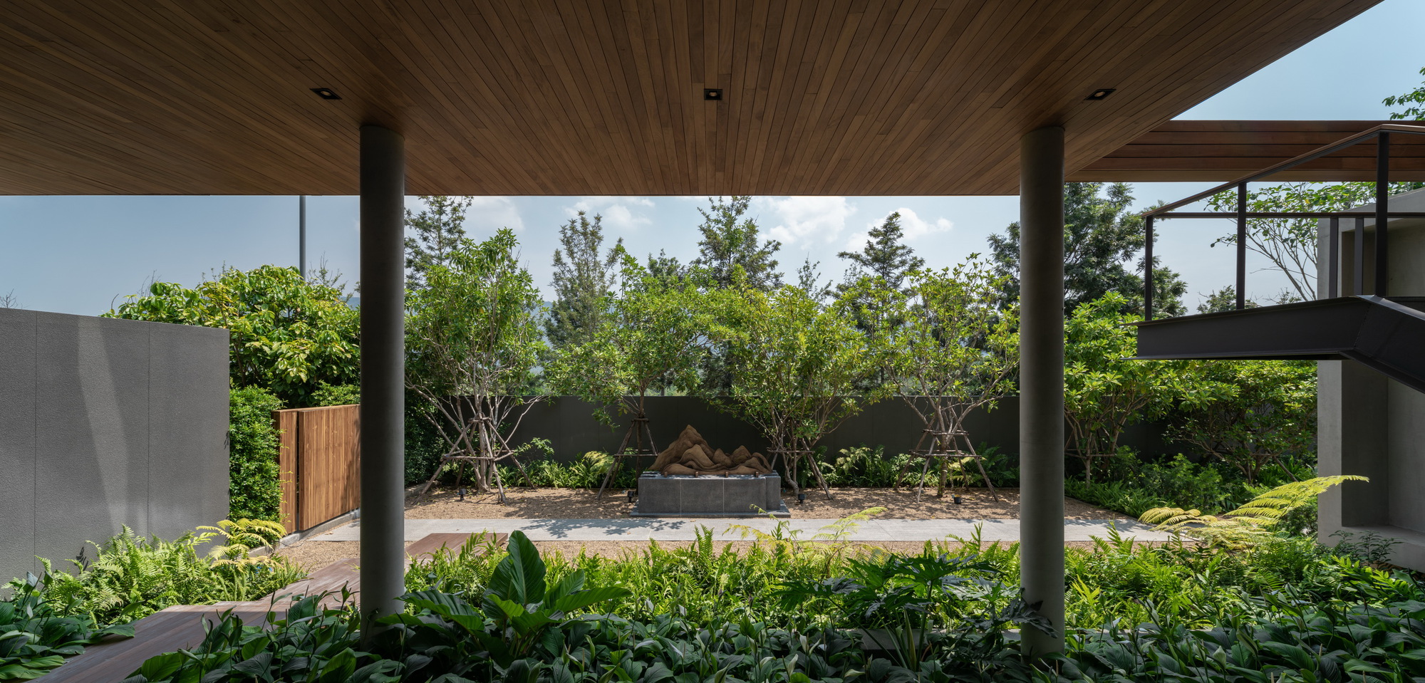 Gallery of Radial House / Stu/D/O Architects - 26