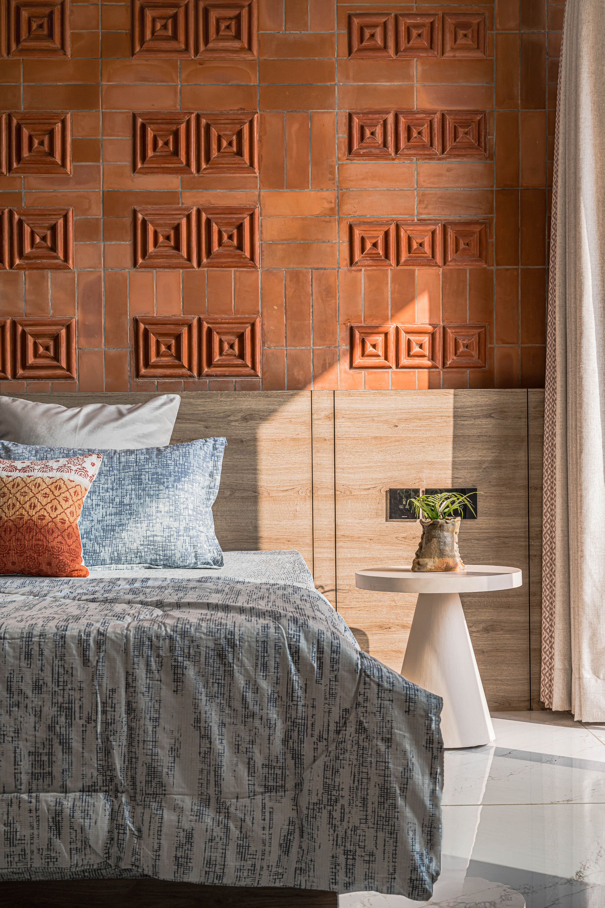 Gallery of The Courtyard House / Manoj Patel Design Studio - 21