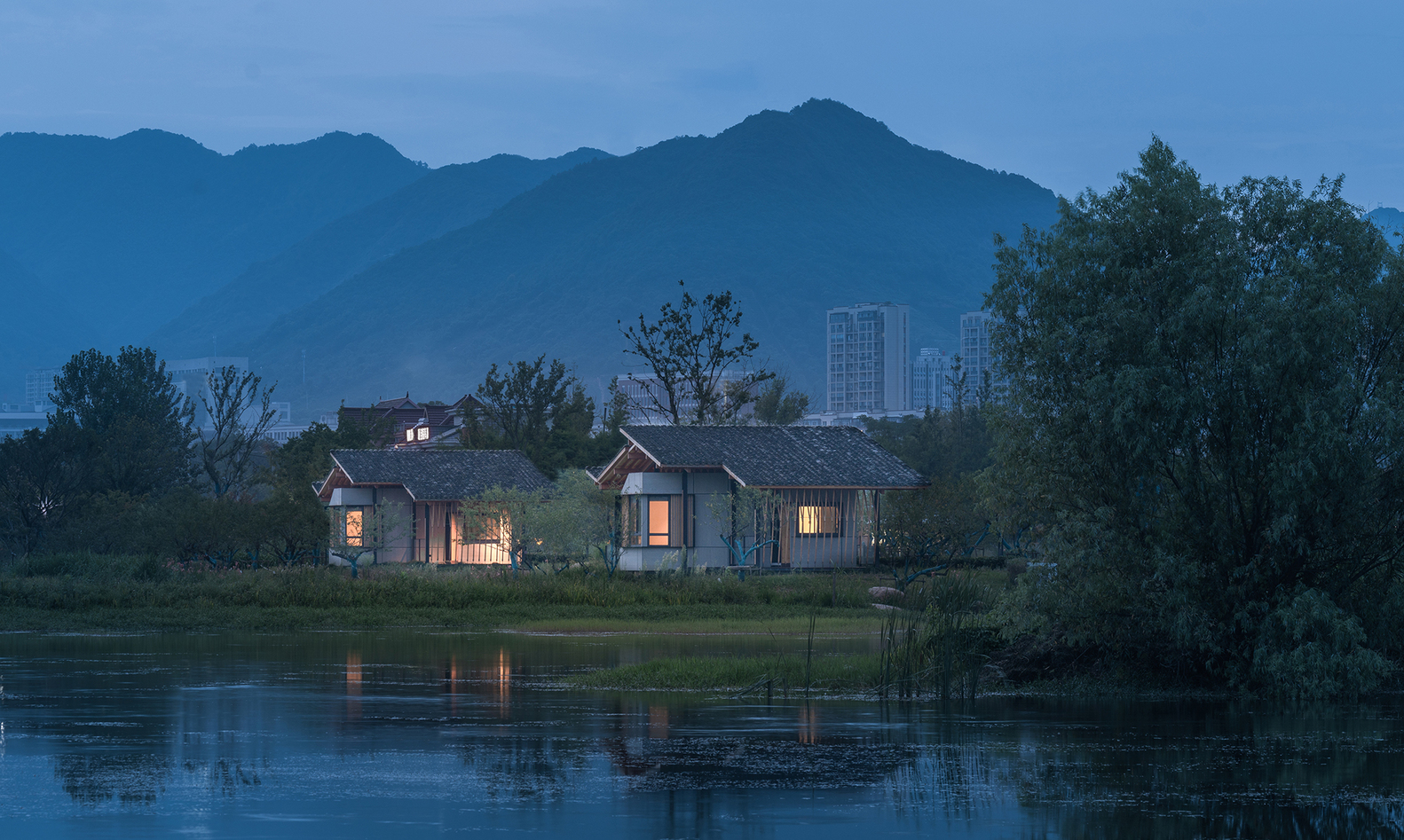 Gallery of Fuyang · Yangbei Lake Wetland Ecological Hotel / Shulin ...