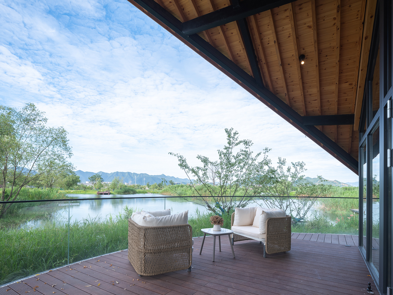 Gallery of Fuyang · Yangbei Lake Wetland Ecological Hotel / Shulin ...
