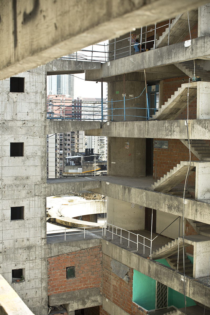 Gallery of Improvisational Architectures: The High-Rise Scenario - 9