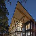 DCPL Southwest Neighborhood Library / Perkins and Will | ArchDaily