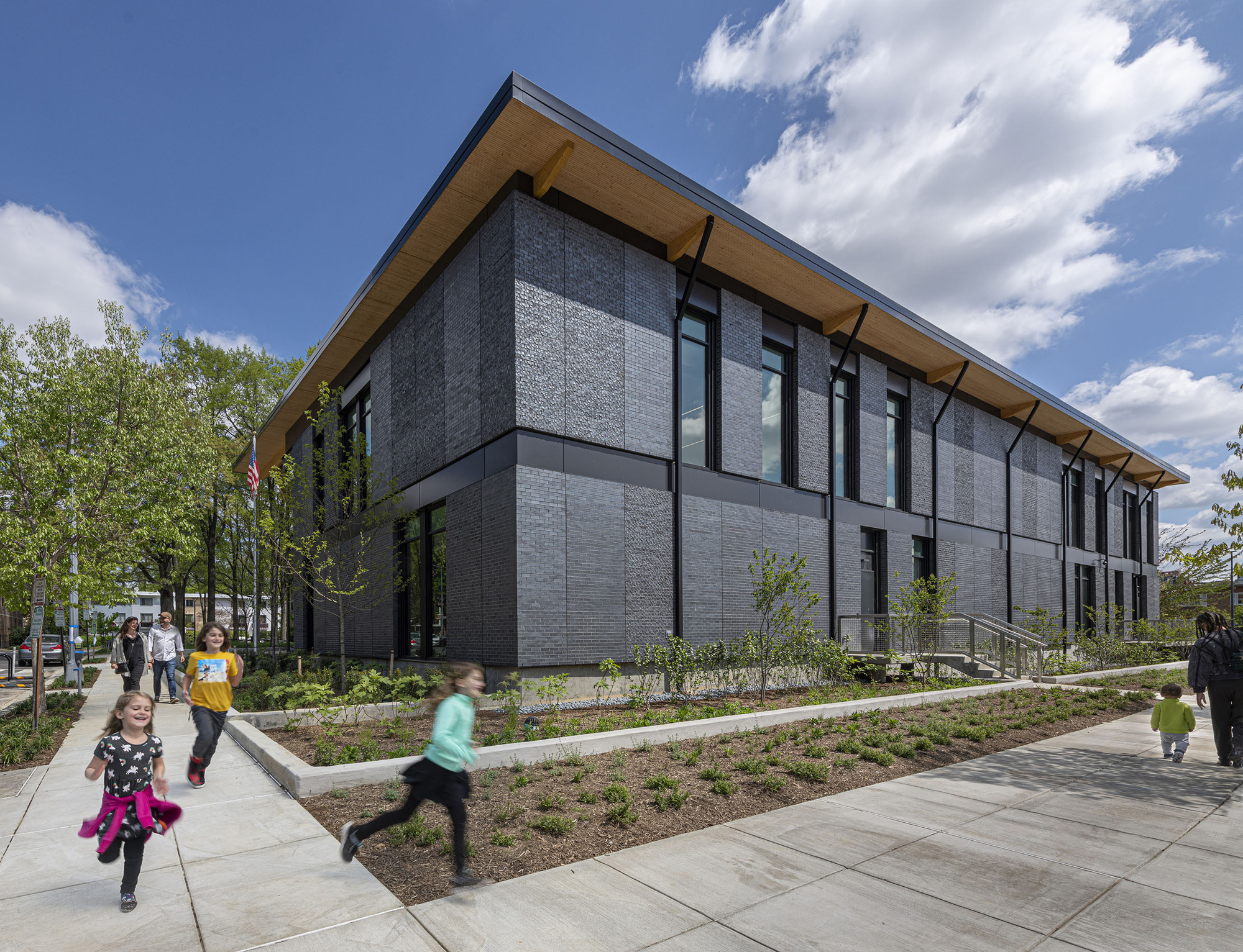 Galeria de Biblioteca DCPL Southwest / Perkins and Will - 2