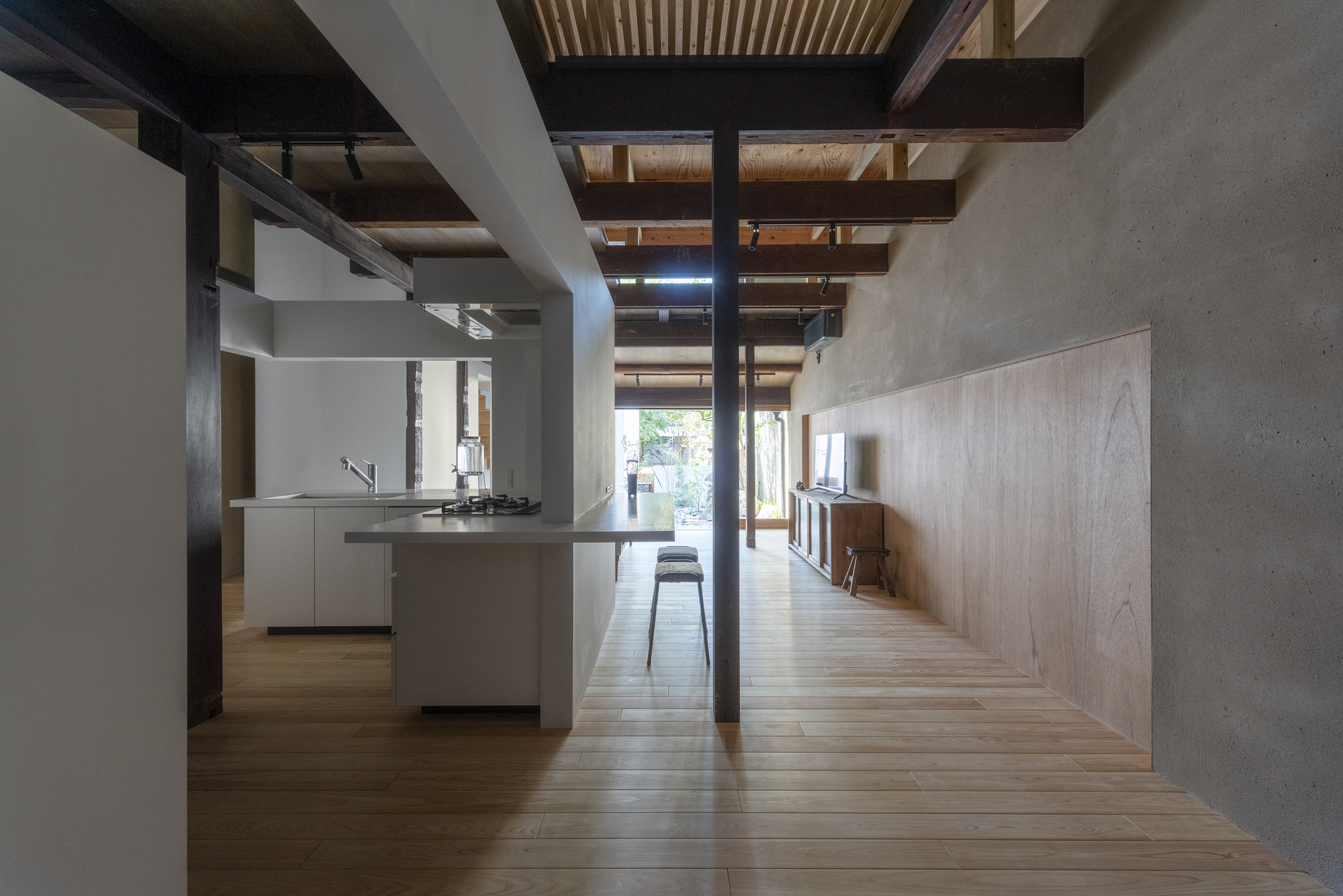 Gallery of House in Marutamachi / td-Atelier + ENDO SHOJIRO DESIGN - 7