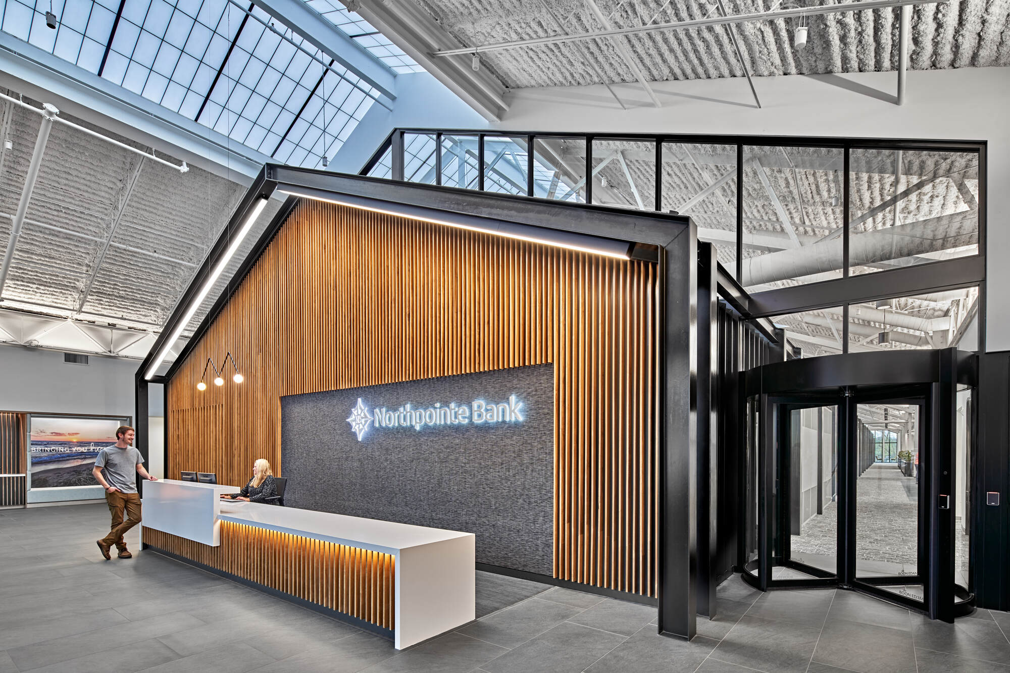 Gallery of Northpointe Bank Operations Center / Ghafari Associates, LLC - 7