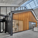 Northpointe Bank Operations Center / Ghafari Associates, LLC | ArchDaily