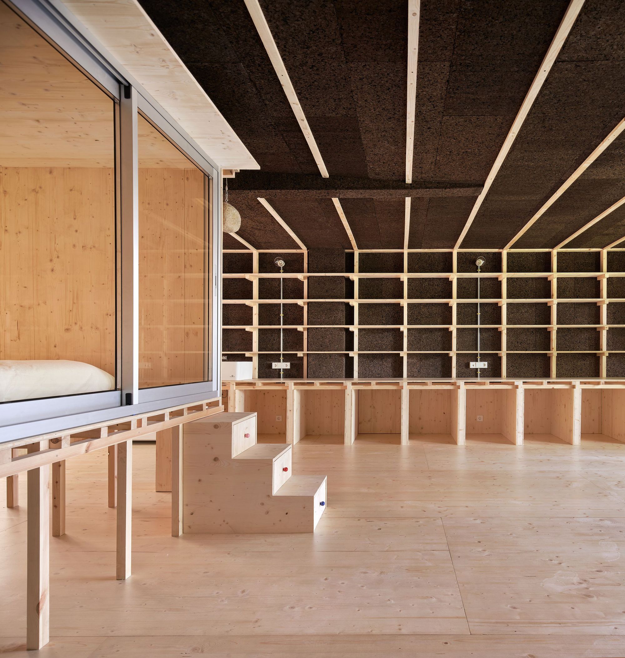 Gallery of The Day After House / Takk - 21