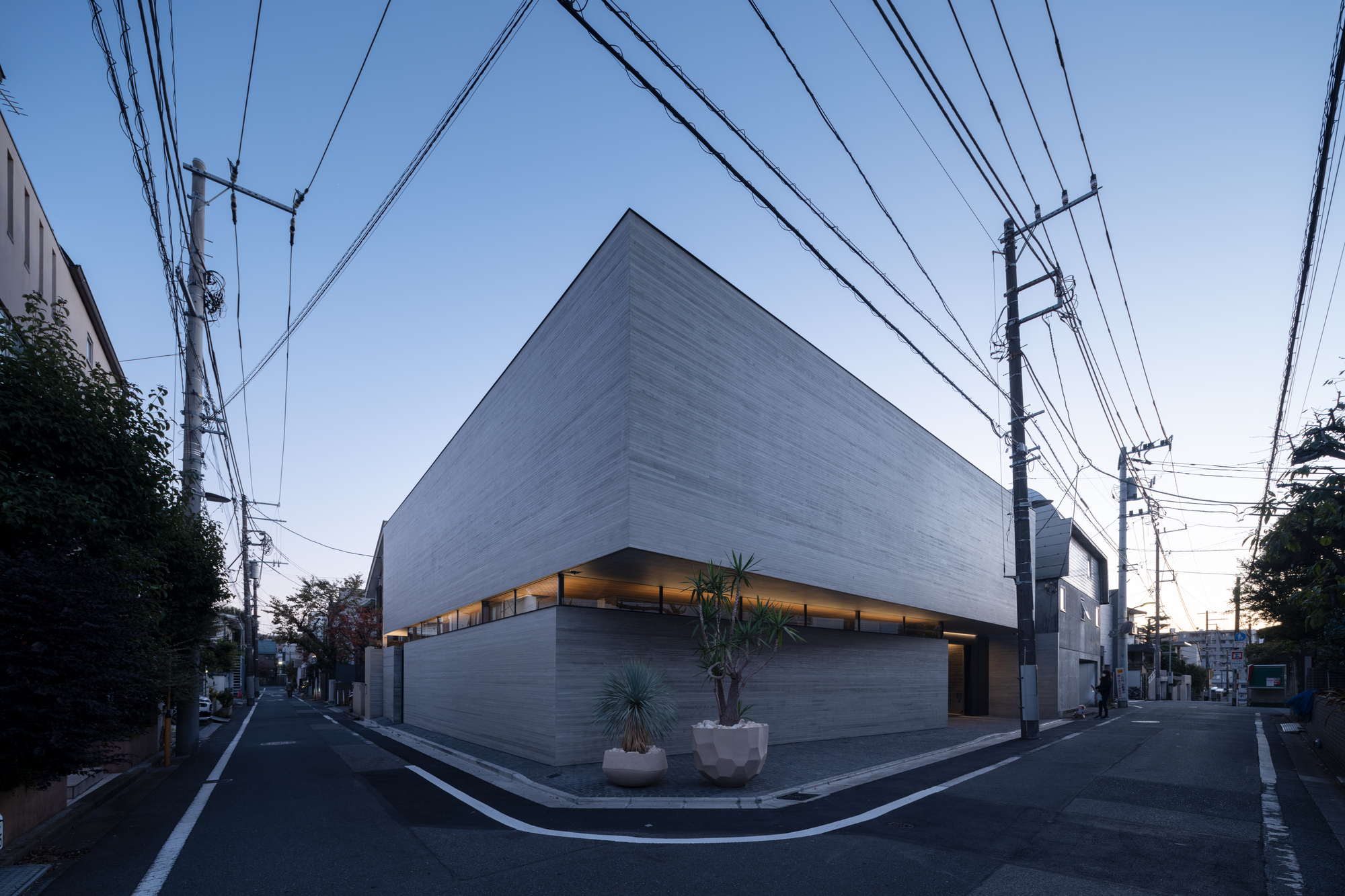 Gallery of Timeless Residence / APOLLO Architects & Associates - 8