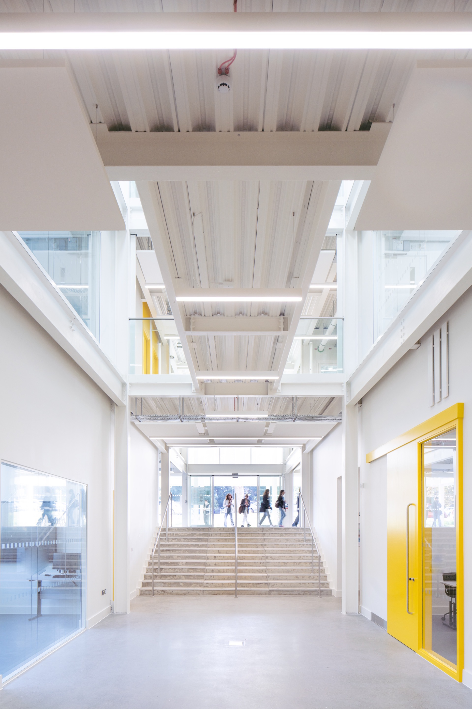 Gallery of Digi-Tech Factory / Coffey Architects - 20