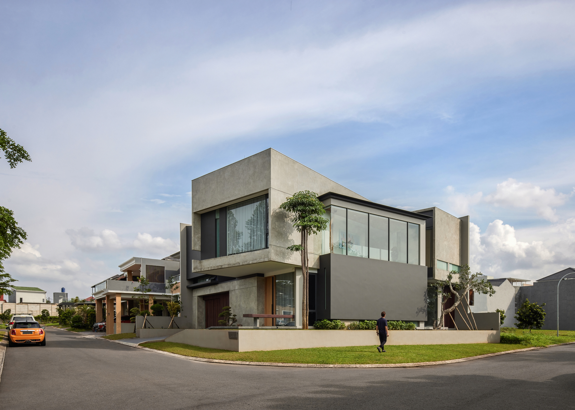 Gallery of DS House / Rakta Studio - 8