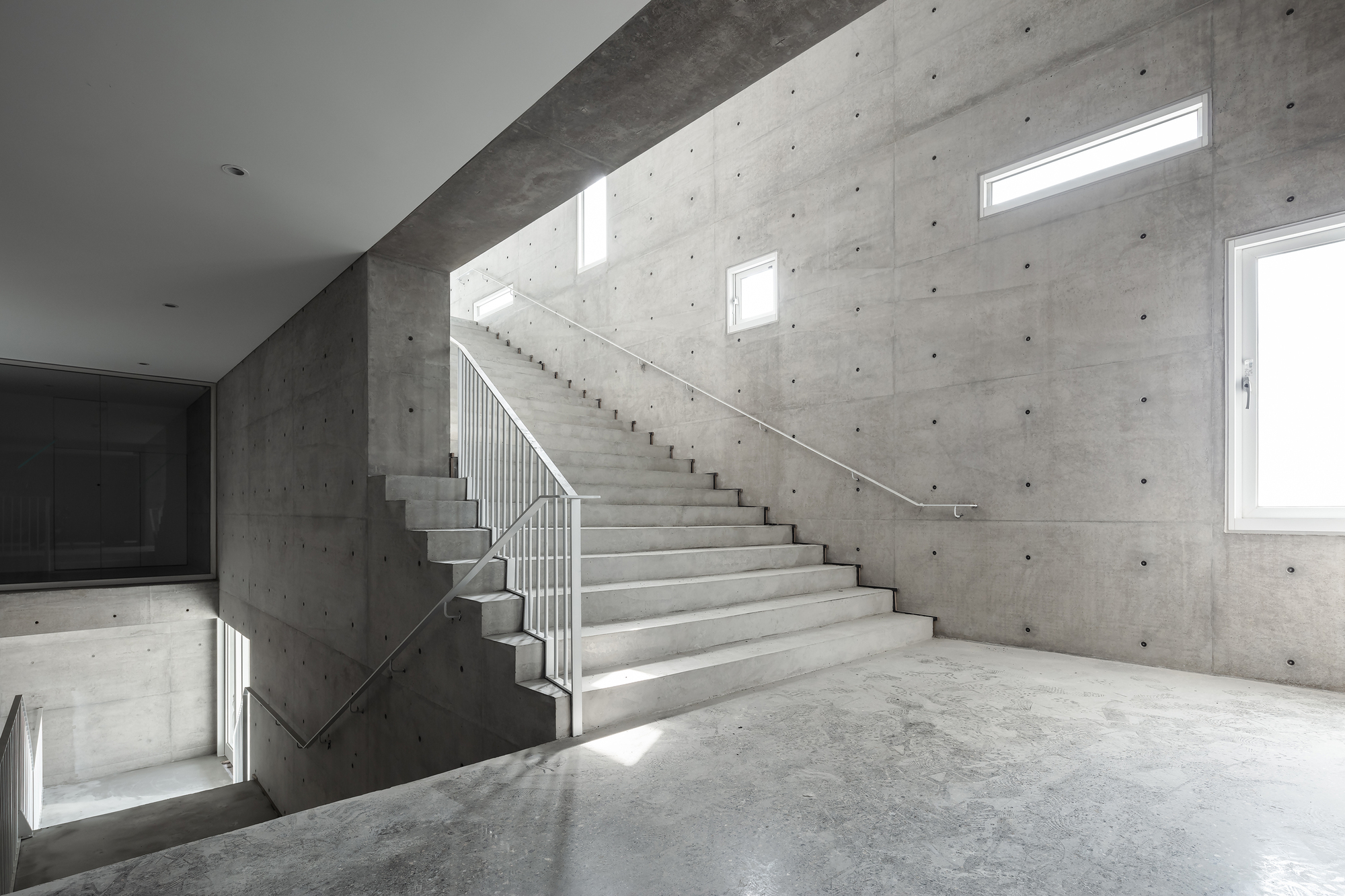 Gallery of Tamkang Church / Behet Bondzio Lin Architekten - 22