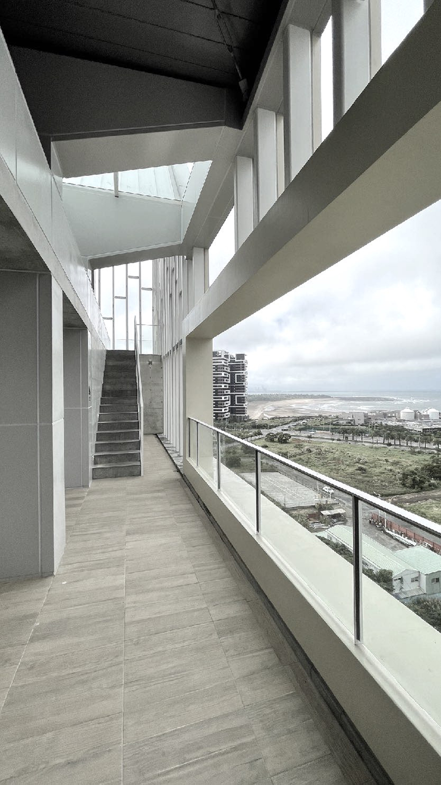 Gallery of Tamkang Church / Behet Bondzio Lin Architekten - 28