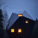 Meteorite Cabin / Ateljé Sotamaa | ArchDaily