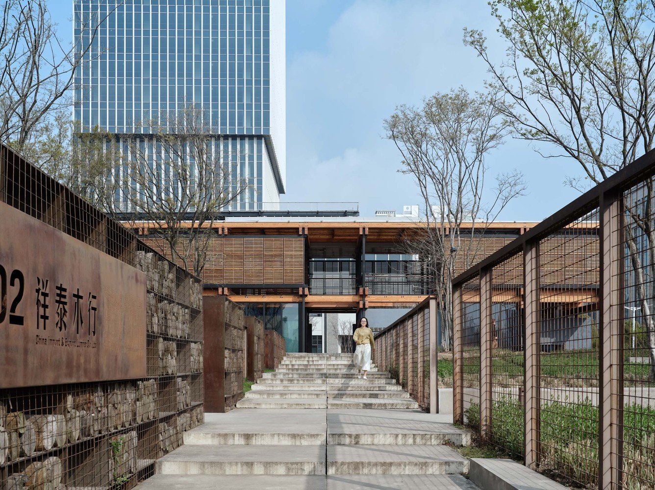 Gallery of Ren Ren Exhibition Hall / TJAD Original Design Studio - 8