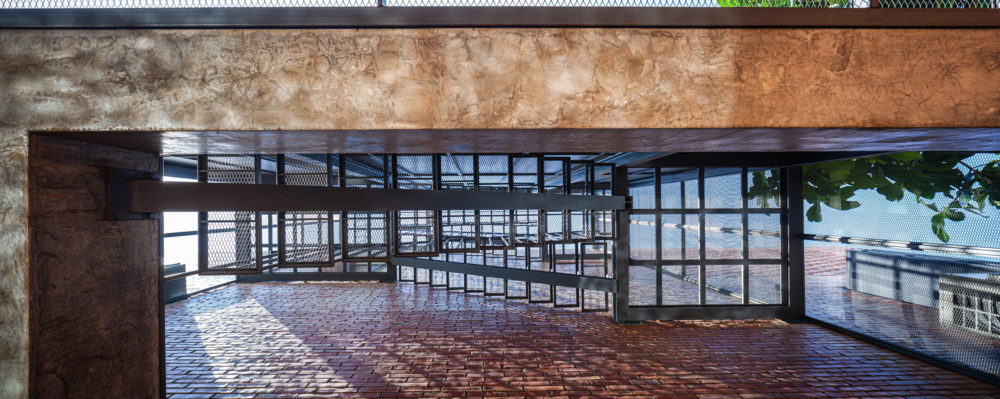 Gallery of High Brick House / studiomiti - 7