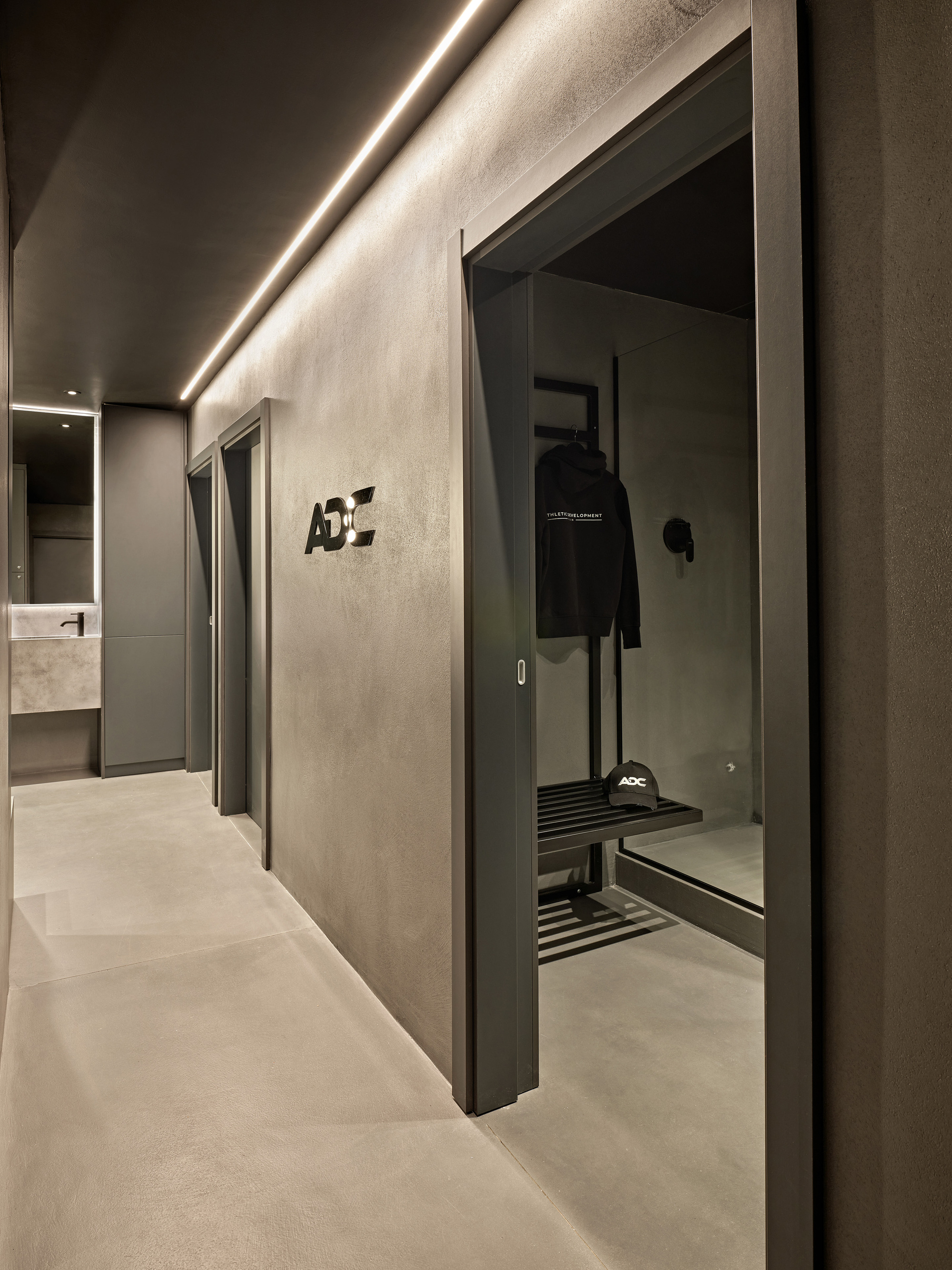 Gallery of Athletic Development Club / Studio VA - 22