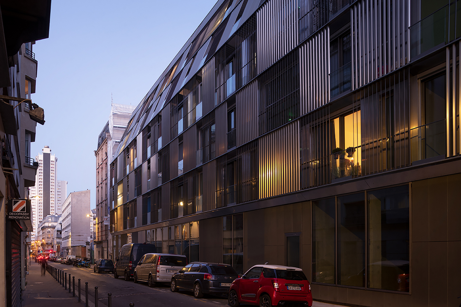 Gallery of Mixed-use Building Rue Castagnary / TANK - 10