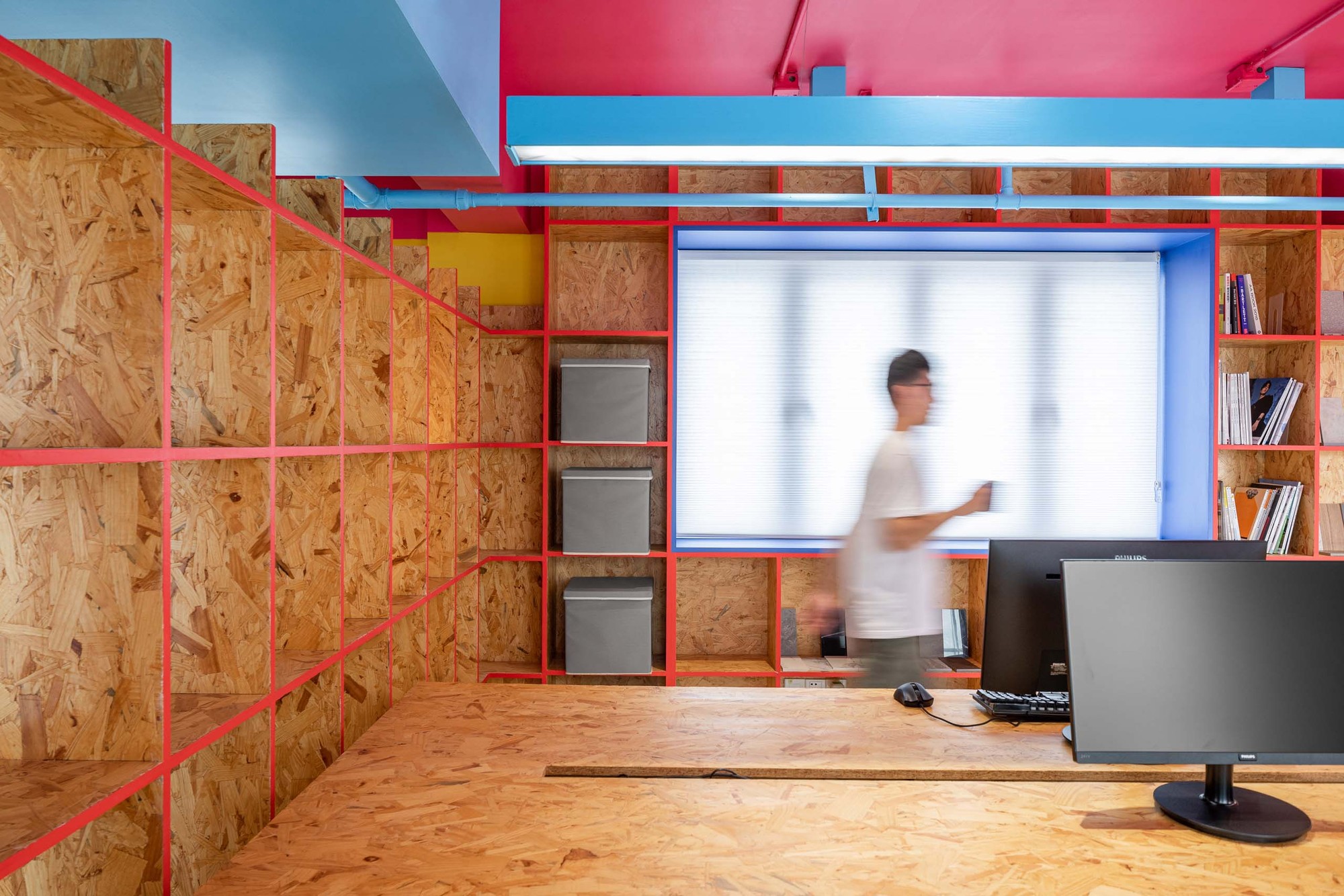 Gallery of Colorful Design Studio / LZArchitects - 9