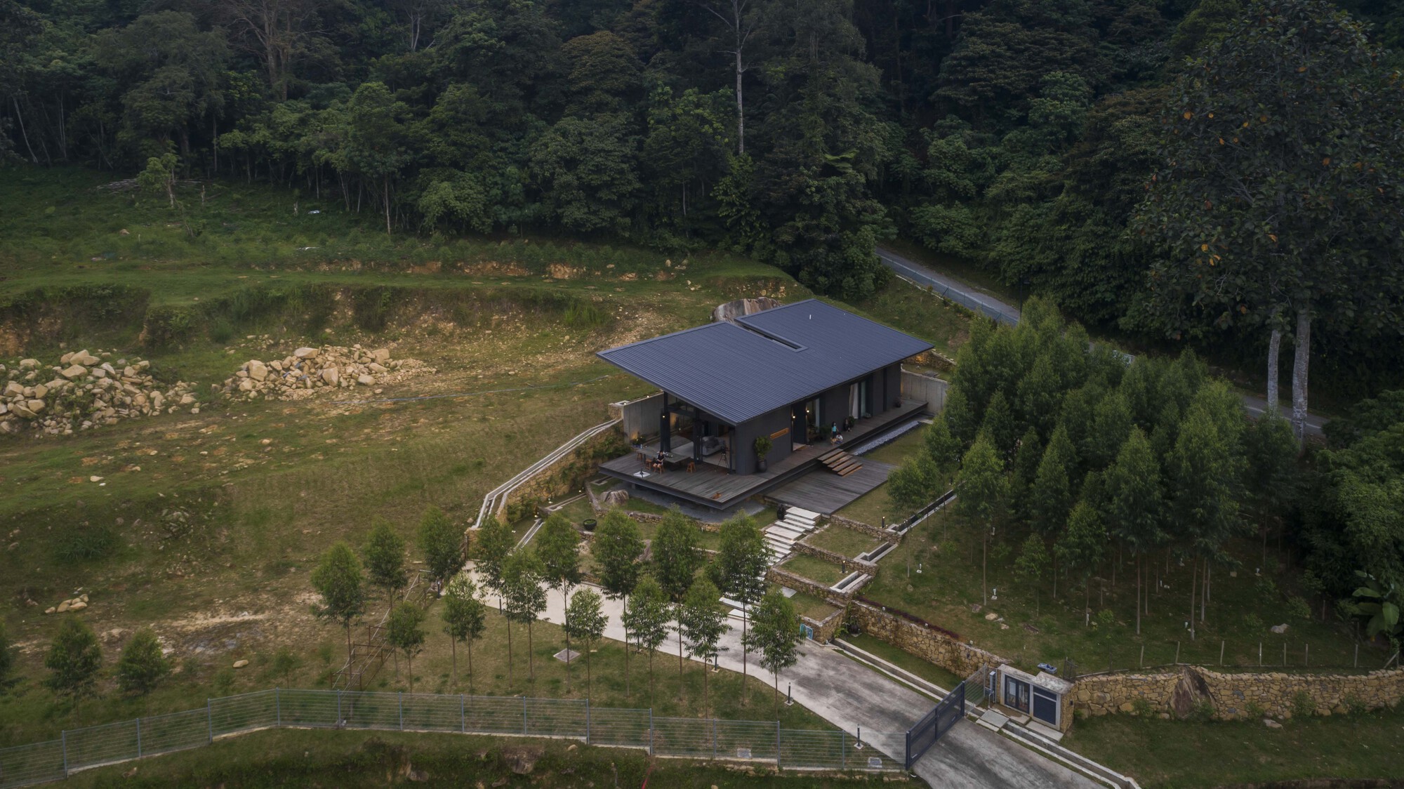Gallery of Smolhaven House / Choo Gim Wah Architect - 10