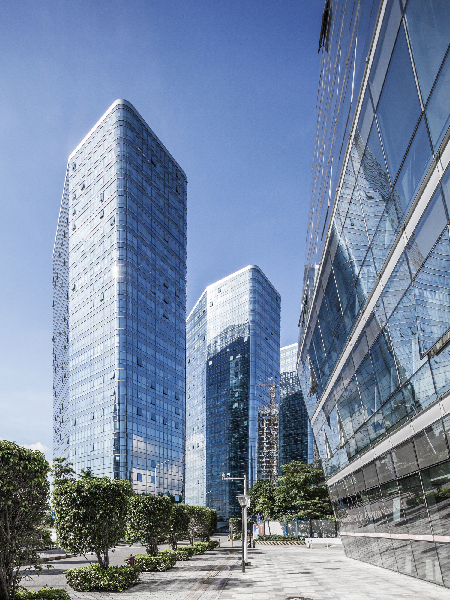 Gallery of NanFang University Technology Park and B1 Tower Building ...