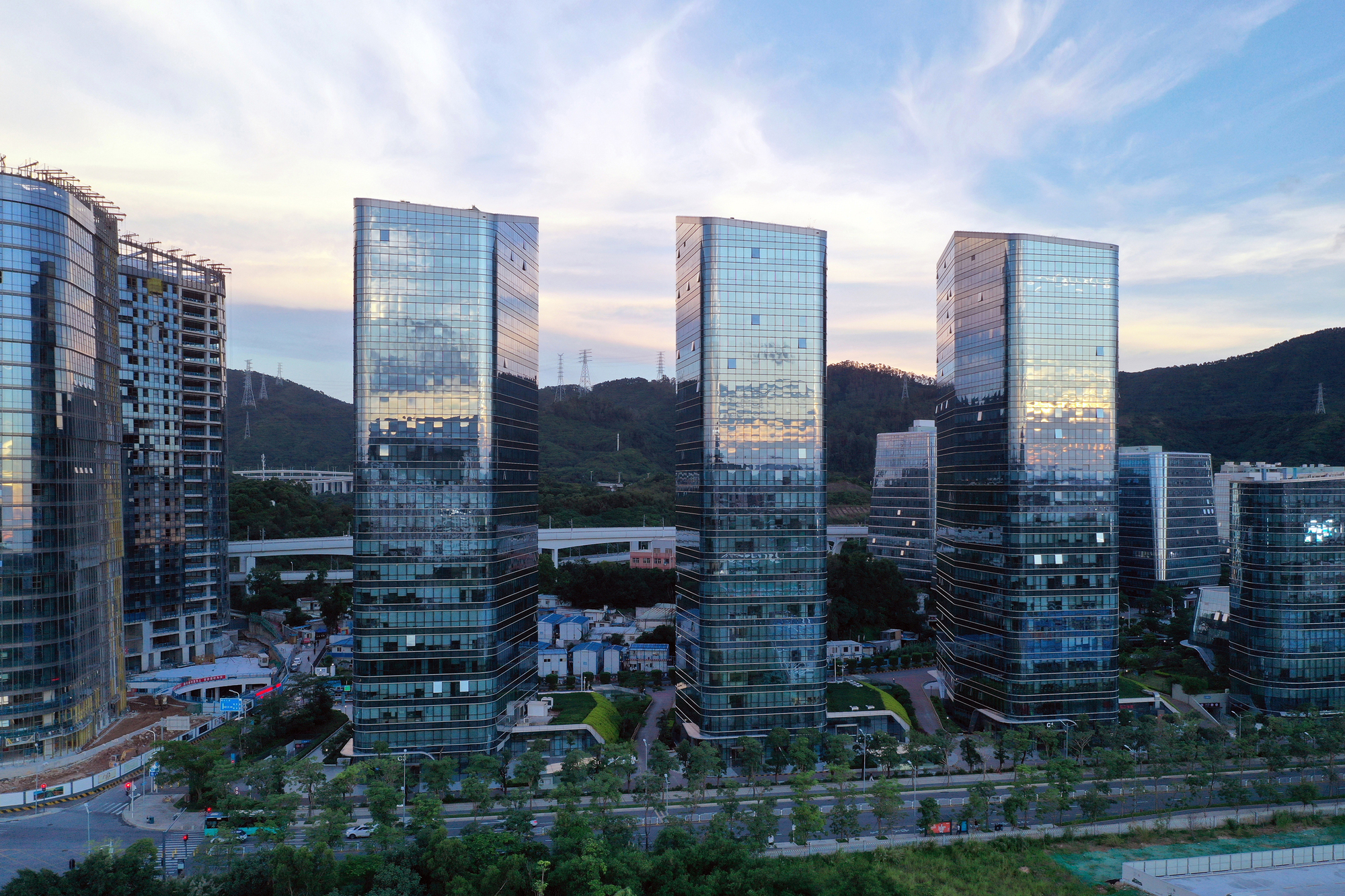 Gallery of NanFang University Technology Park and B1 Tower Building ...